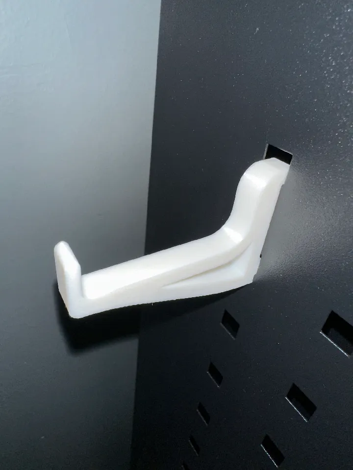 Square Pegboard Hook with Lock by UoAoE3D | Download free STL model ...