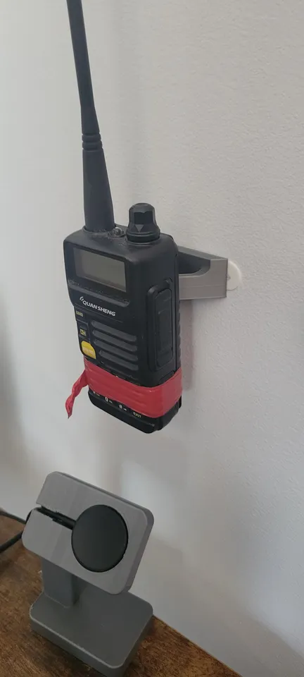 Radio clip holder by Andrew D | Download free STL model | Printables.com