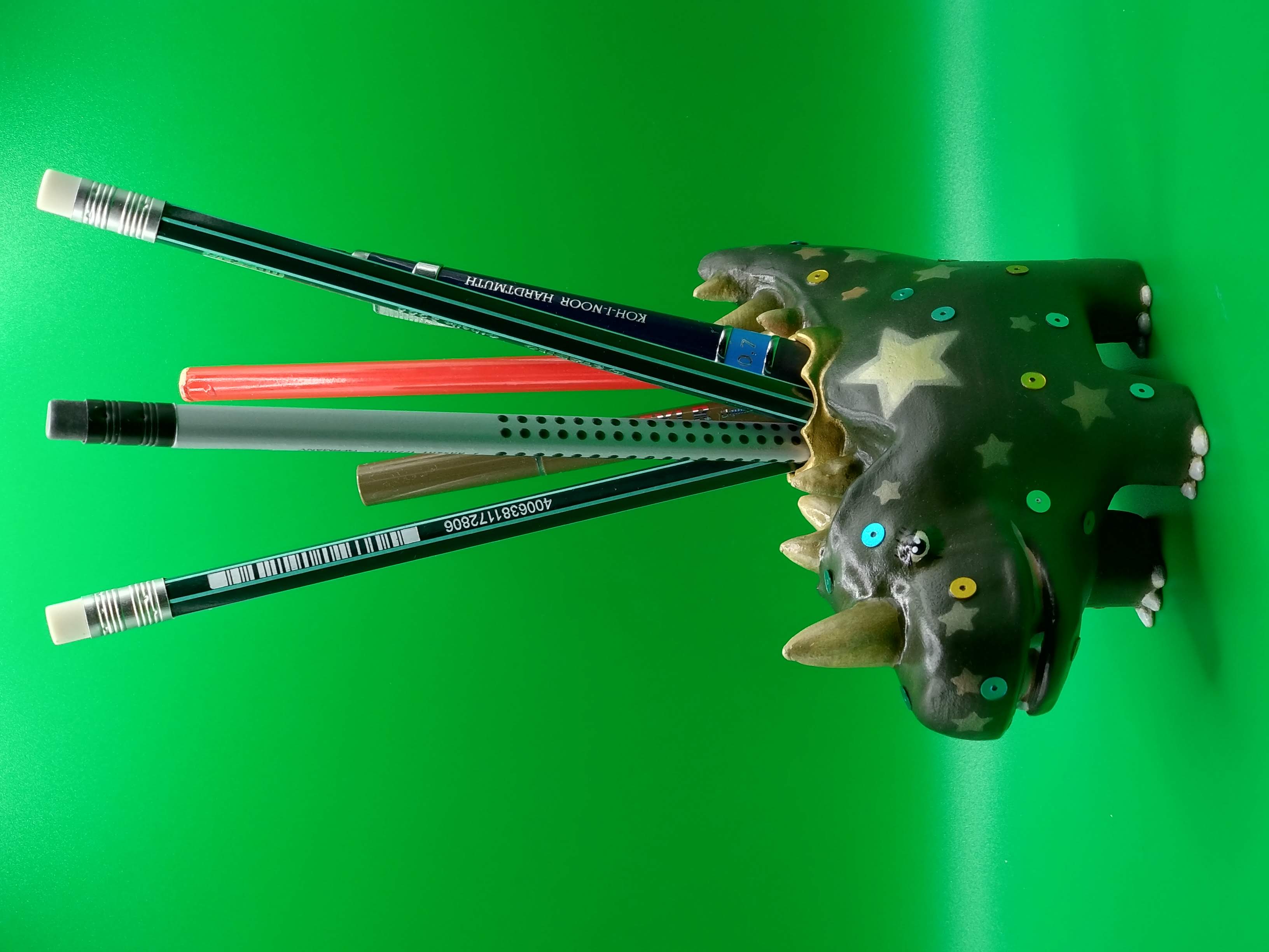 Dino pencil holder by 3D PRINT | Download free STL model | Printables.com