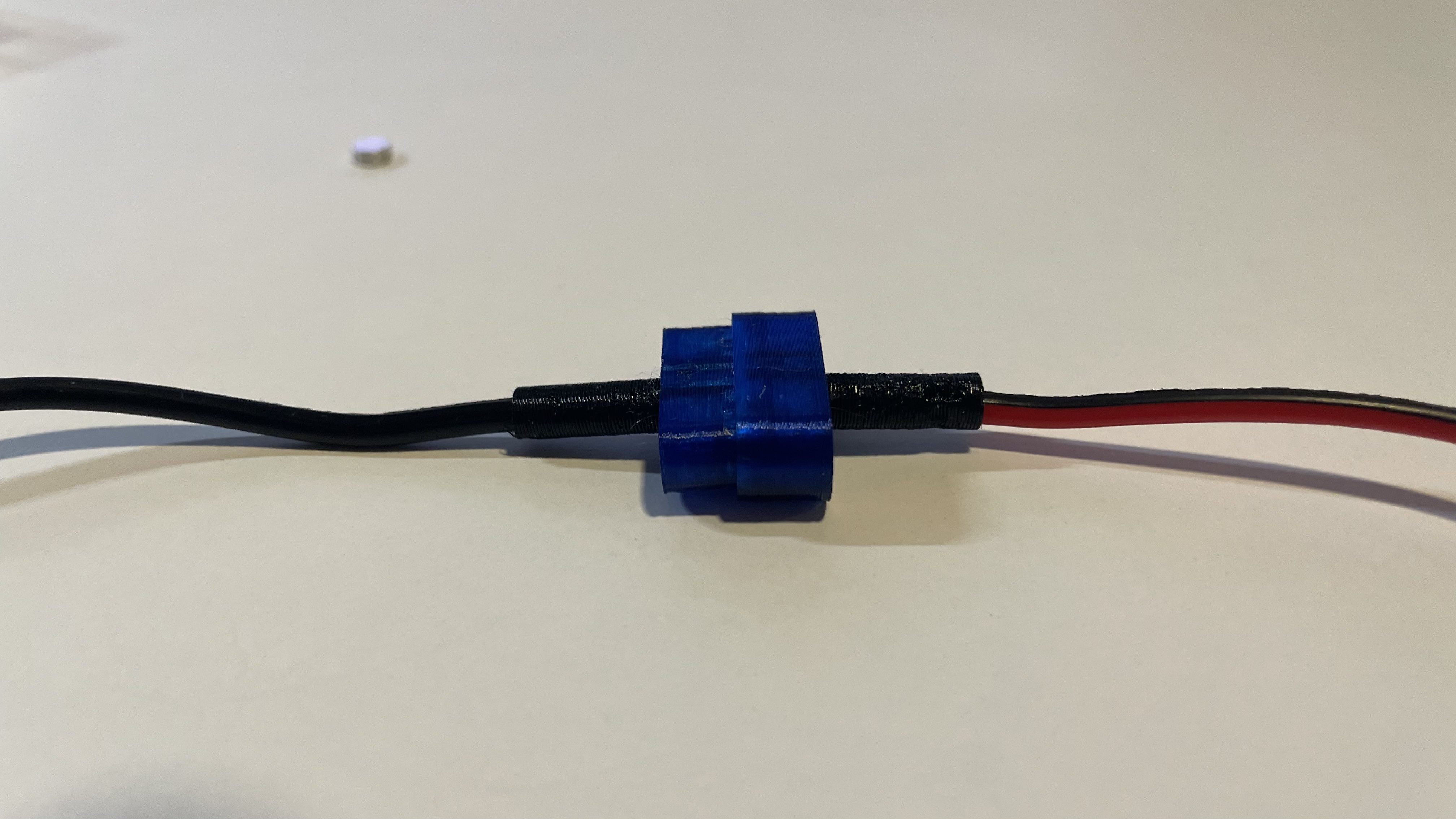 Magnetic electrical connector by DarthKaker | Download free STL model ...
