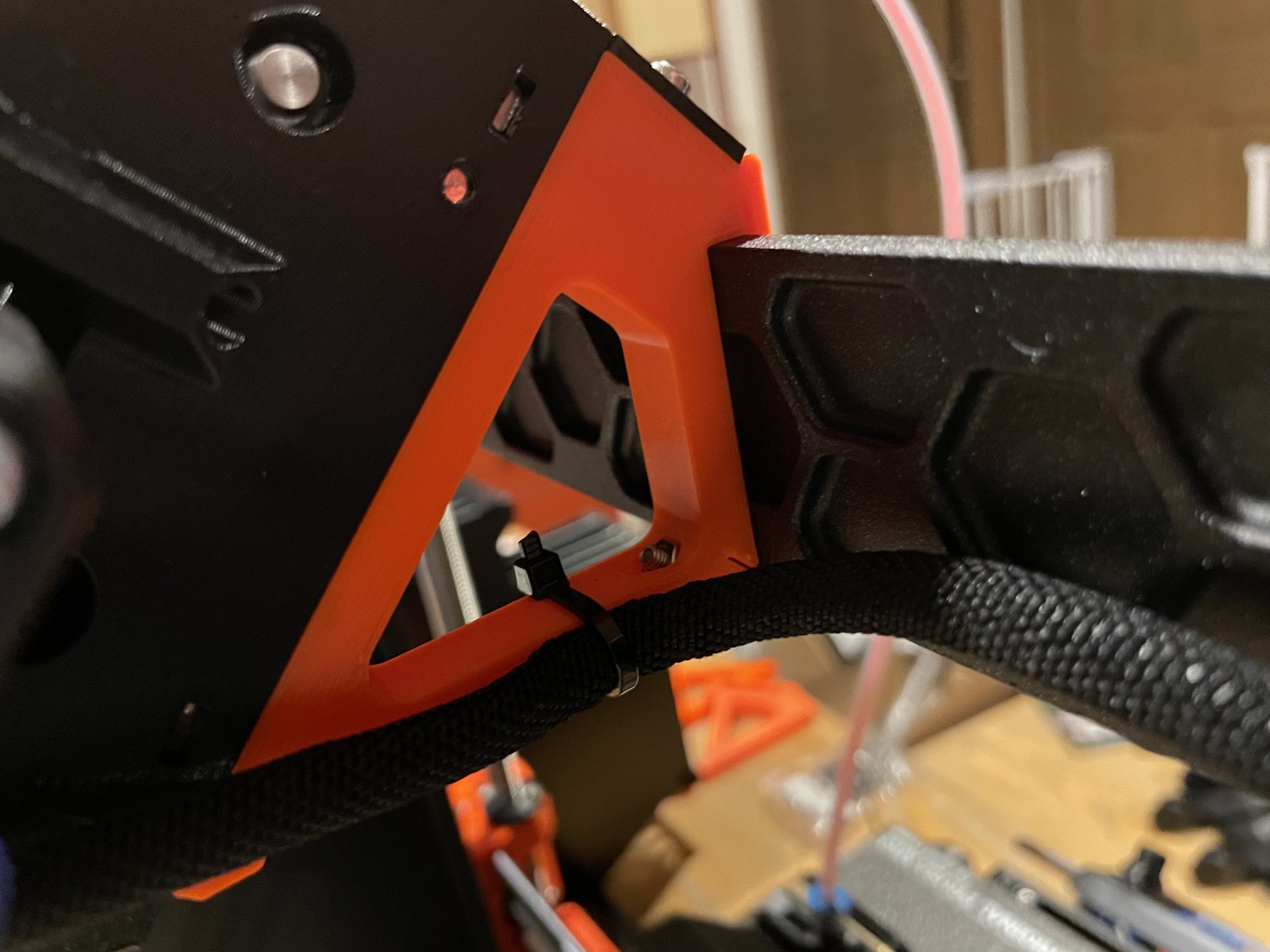 MMU3 Screw-On Mounting Brackets by frielmv | Download free STL model ...