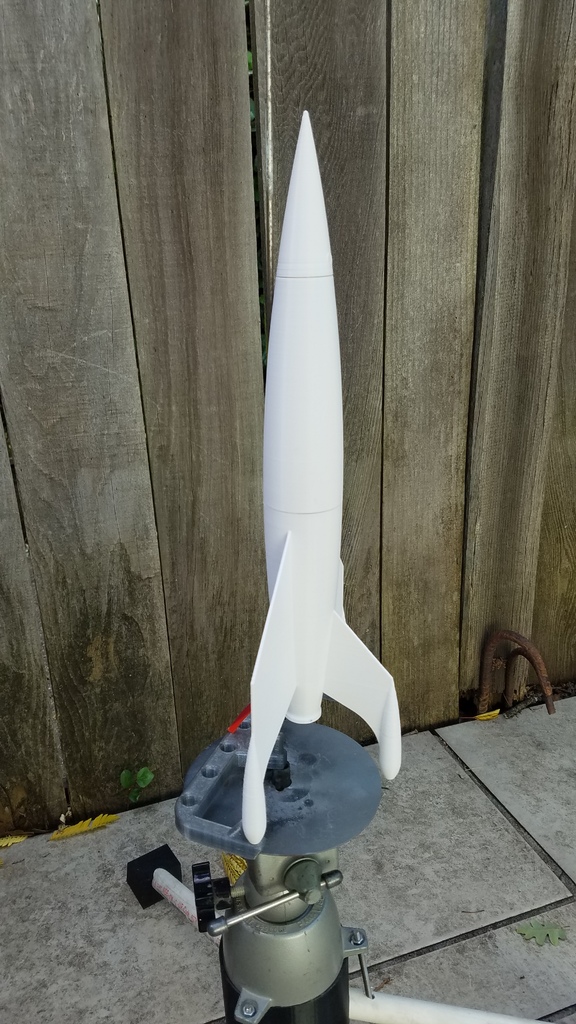 Luna (from Destination Moon) model rocket by Jamie Claye | Download ...