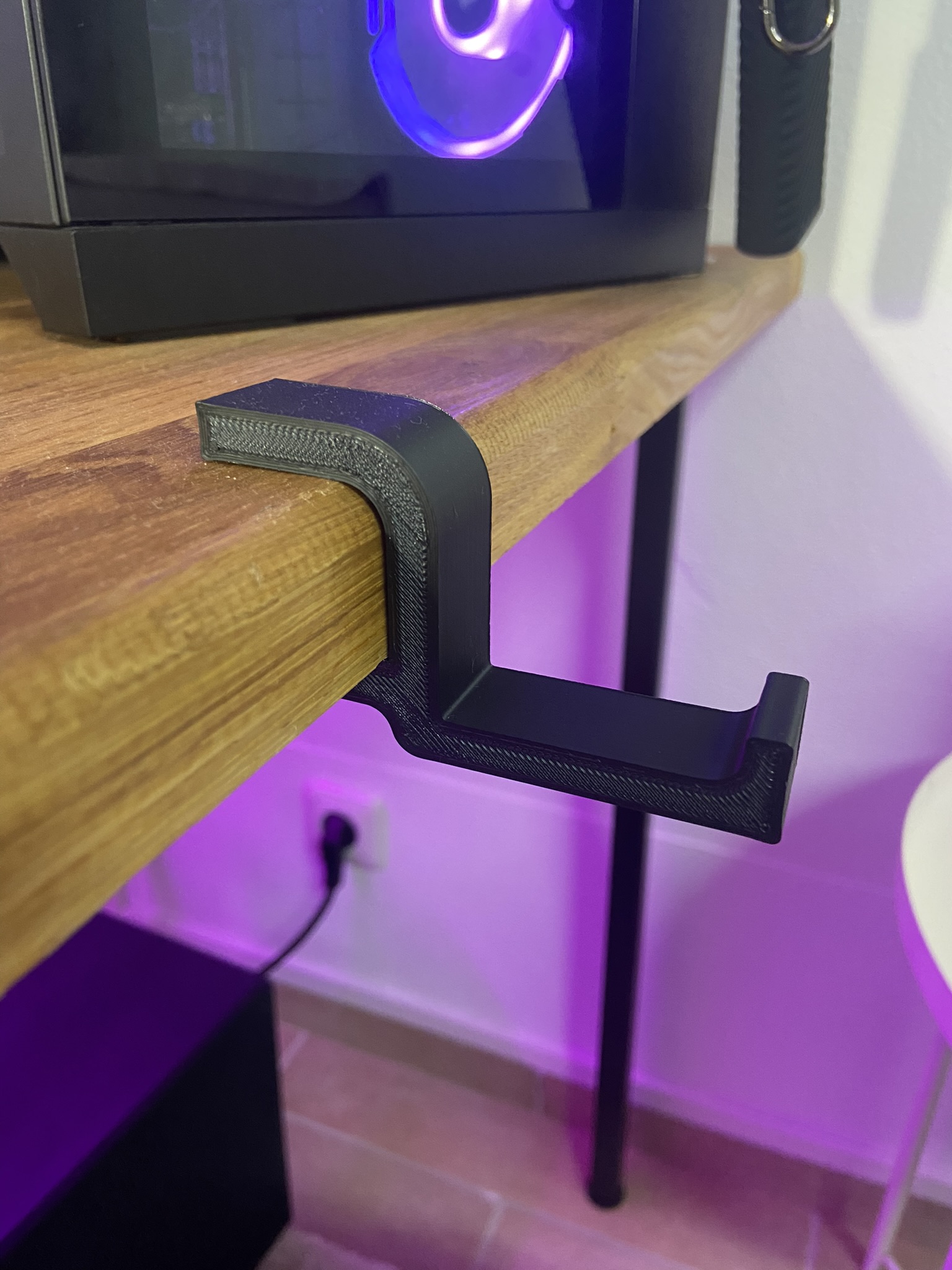 Headset Hanger by JuFPV | Download free STL model | Printables.com
