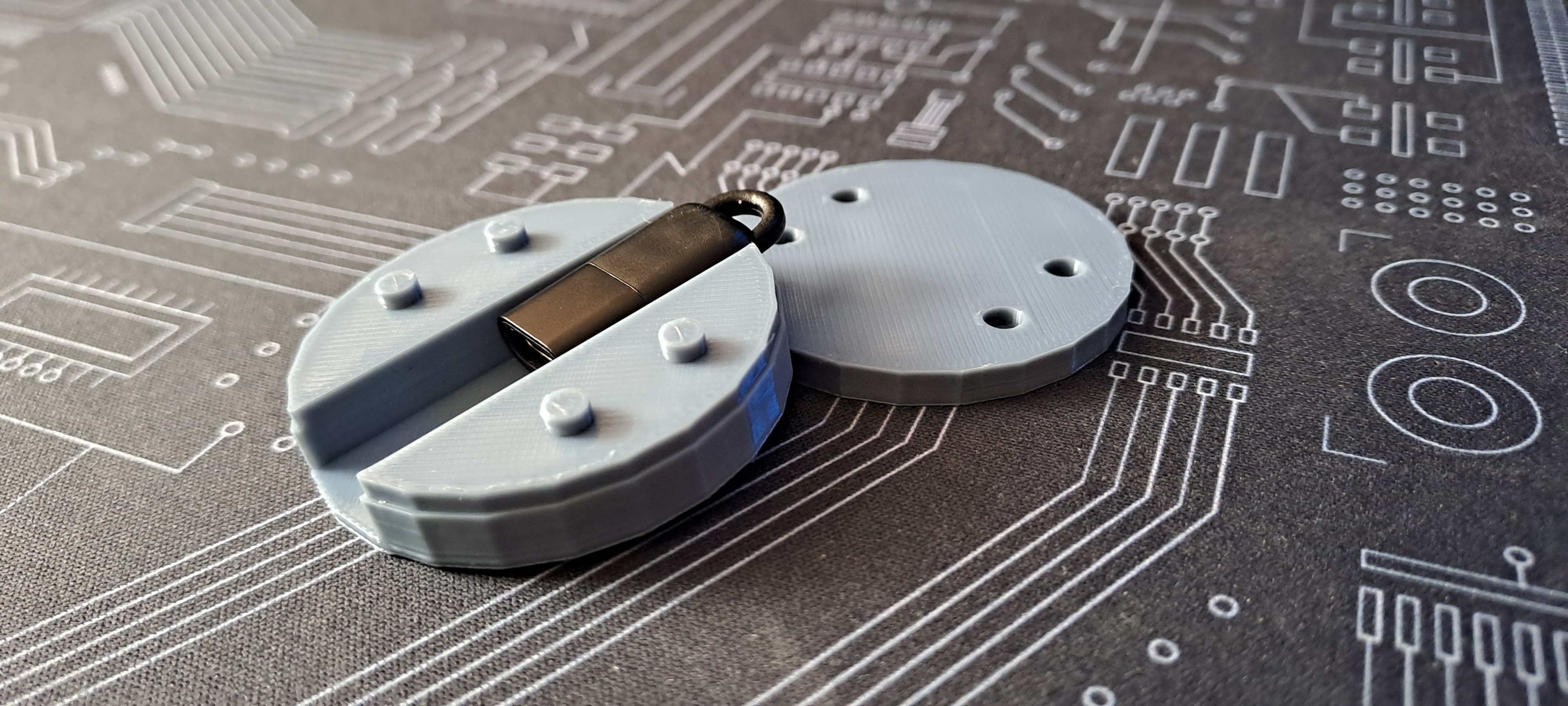 Garmin watch charger V.2. by Vosoone 3D | Download free STL model ...