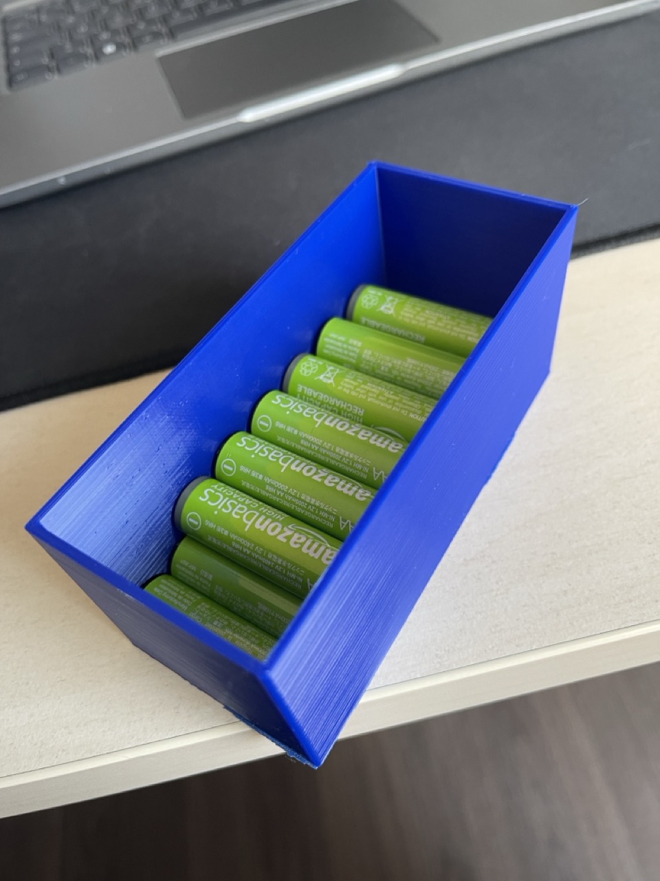 Simple AA battery box 125mm x 55mm x 55mm by Matthieu | Download free ...