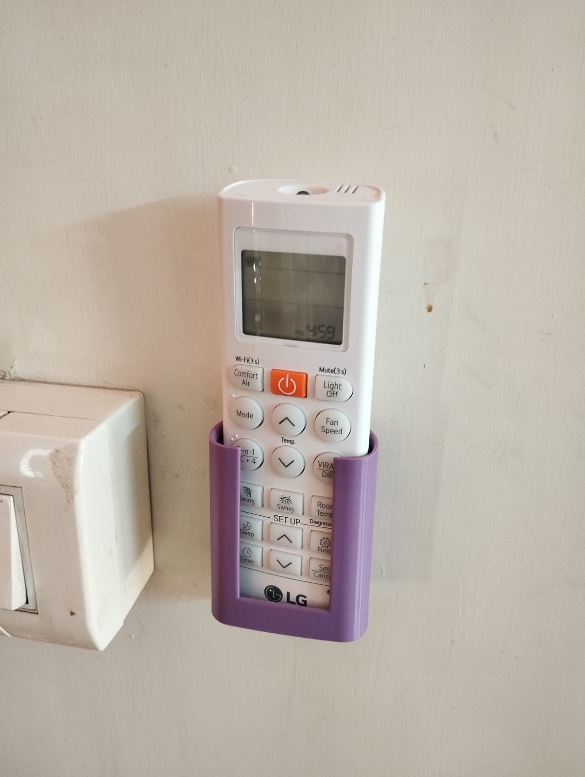 LG Ac Remote Stand easy fit by vir dtm | Download free STL model ...