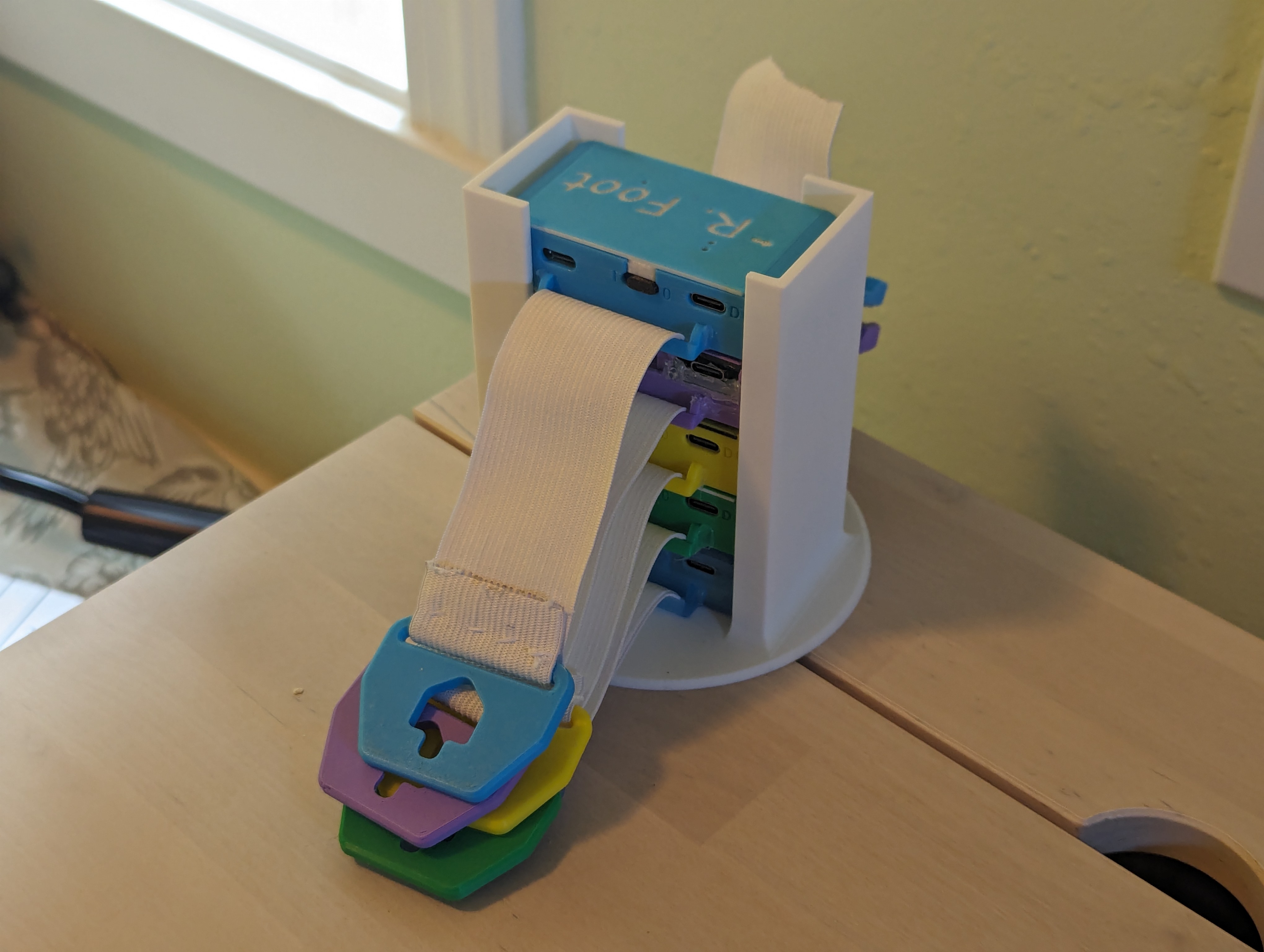 [Accessory] Hyperion Slime VR DIY Tracker Charging Stand/Tower by ...