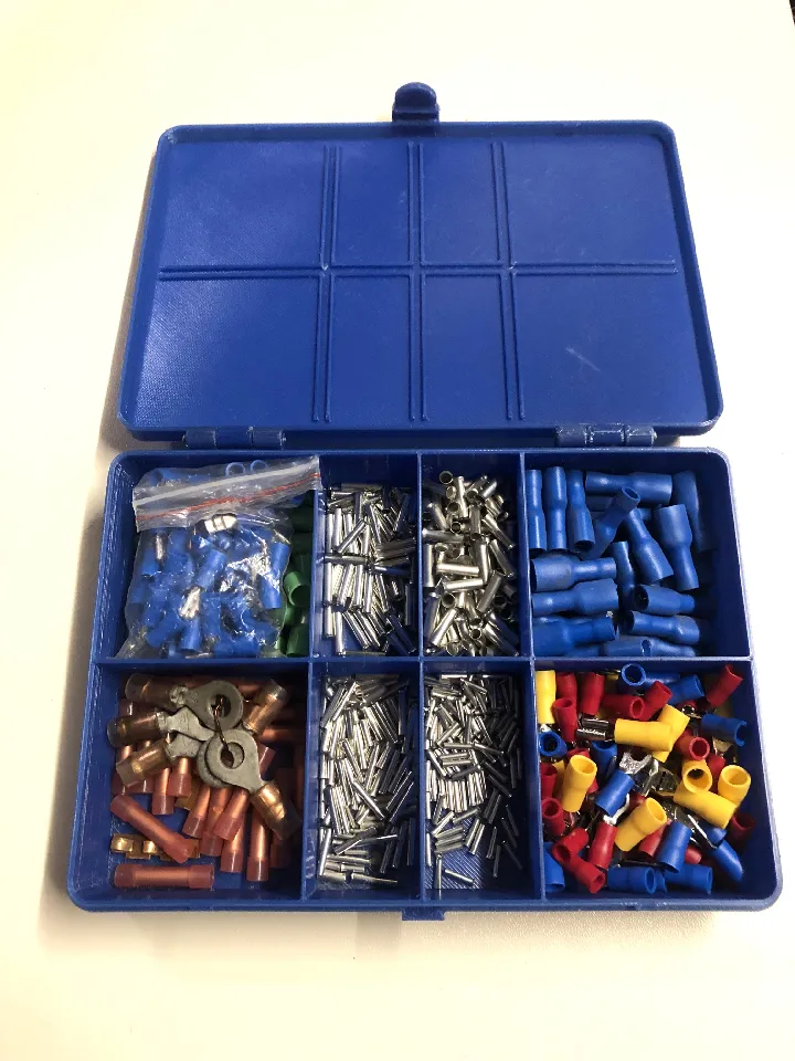 Wire Terminals Box by Bebe | Download free STL model | Printables.com