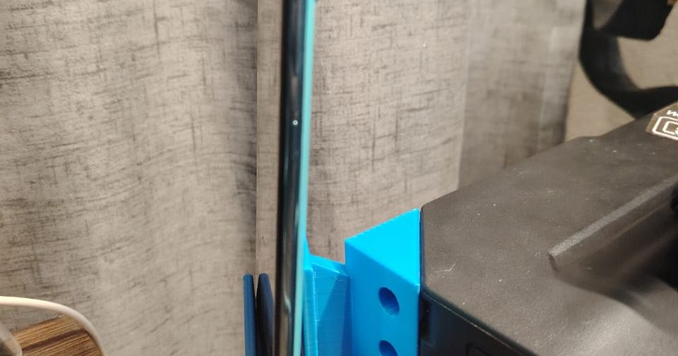 Ender 3 S1 Pro Corner Phone Holder by Zparky | Download free STL model ...