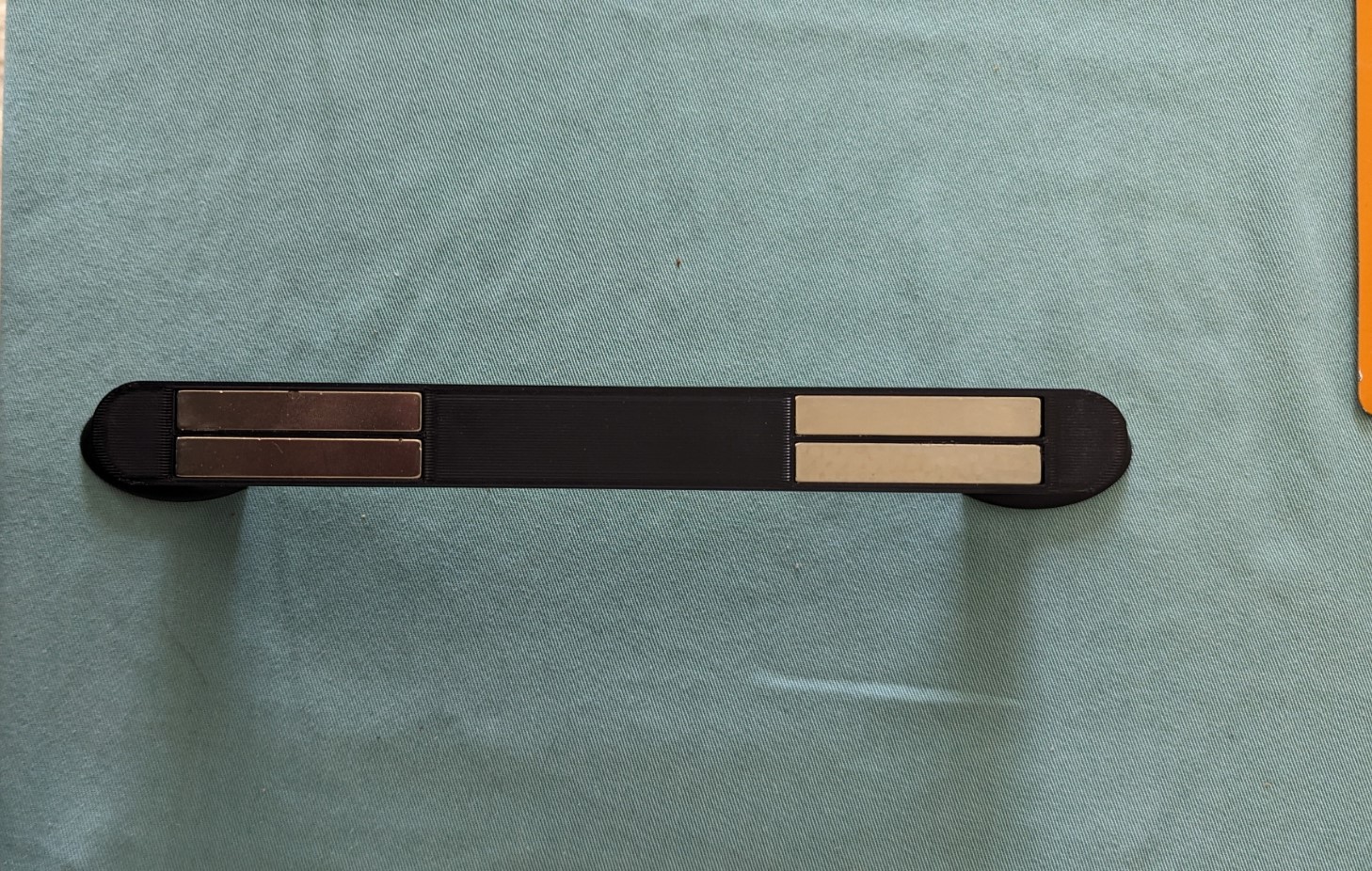 Cord Wrap w/magnets by muldaddy | Download free STL model | Printables.com