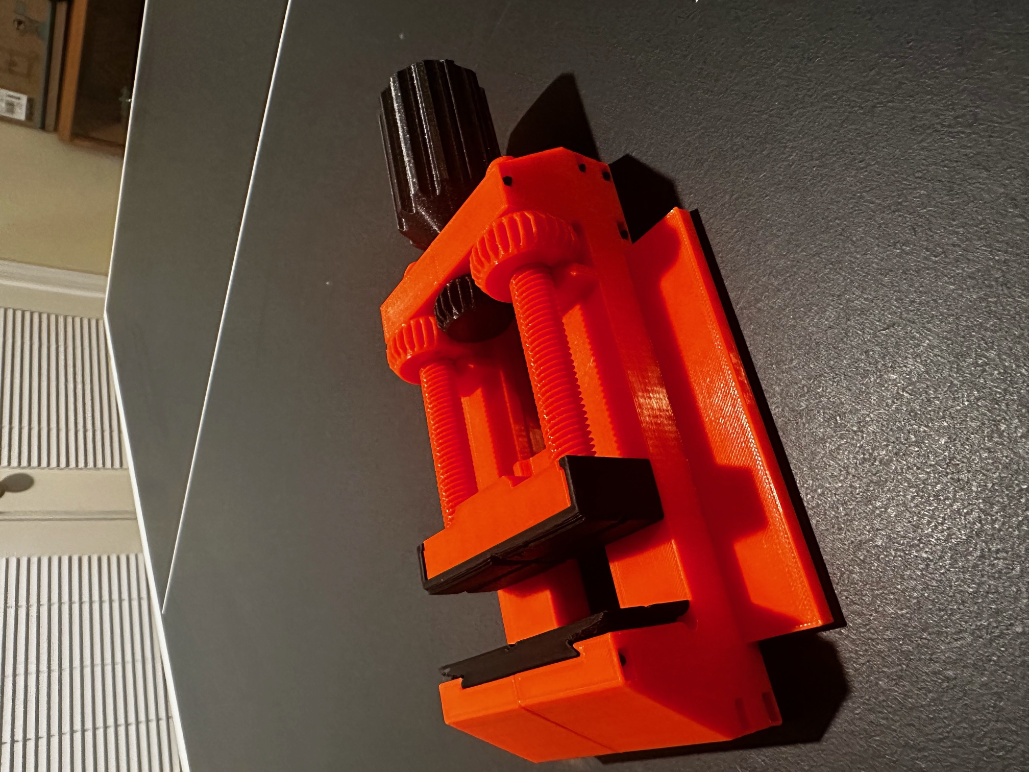 Fast-Operation Vise with clamp points by Alexsky1 | Download free STL ...