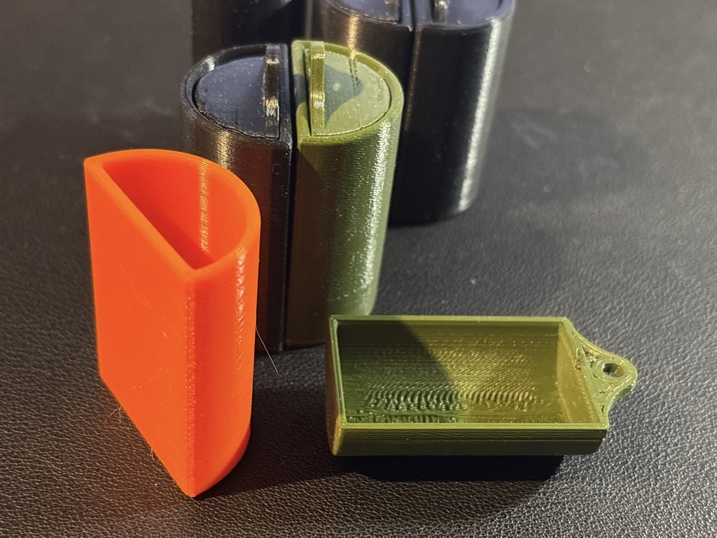 half cylinder keychain carrying case by zzzy | Download free STL model ...