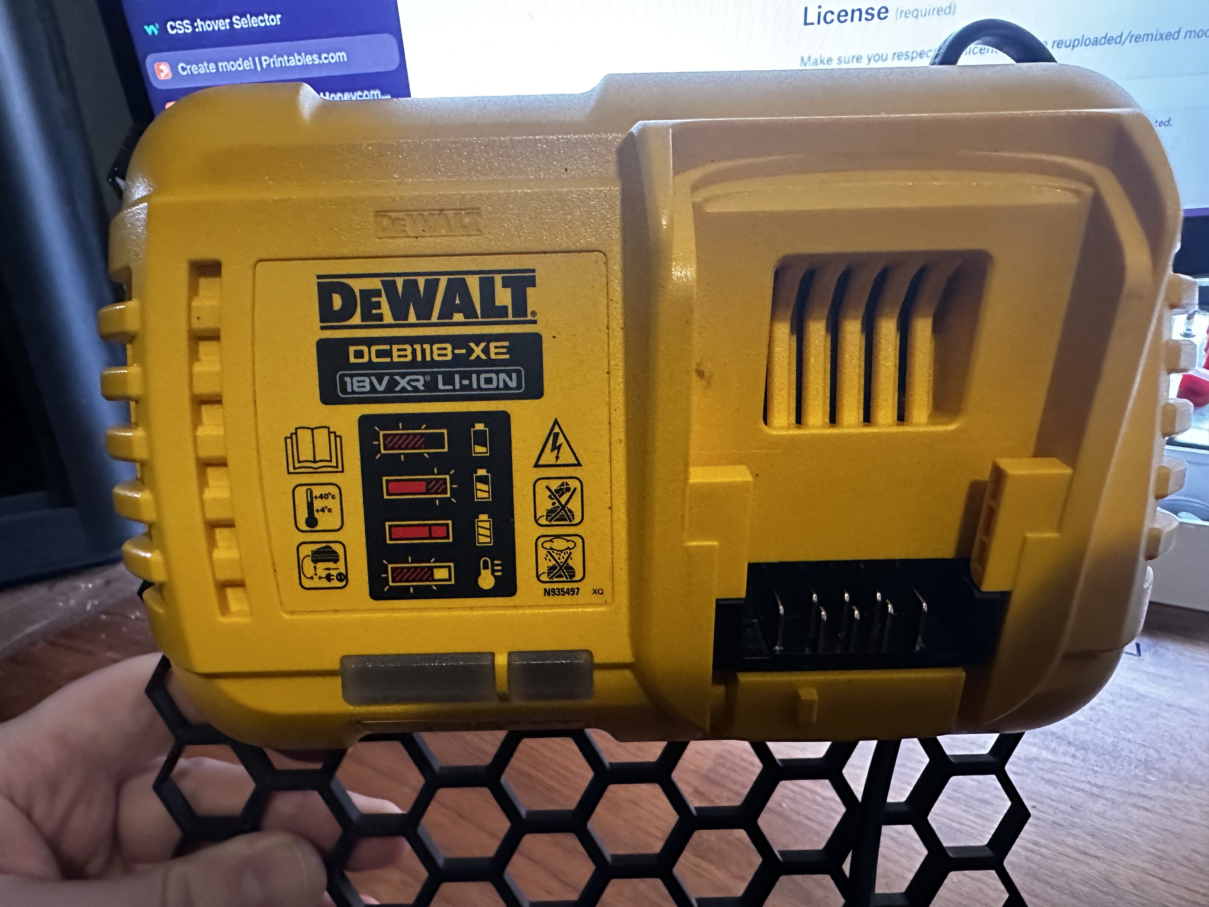 DeWalt DCB118-XE Charger Honeycomb Wall Mount by Damien | Download free ...