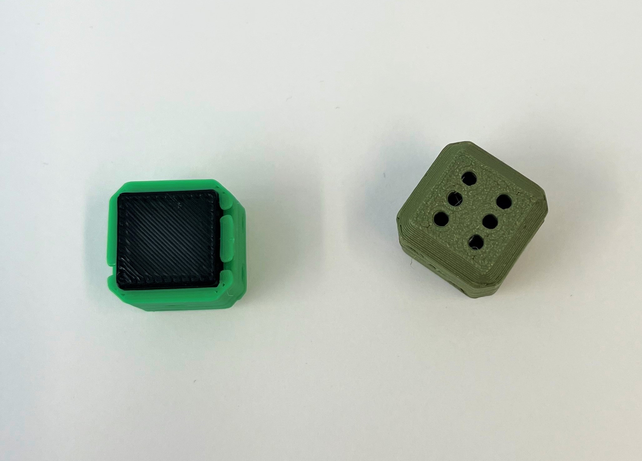 Dice dualcolor by Tim G | Download free STL model | Printables.com