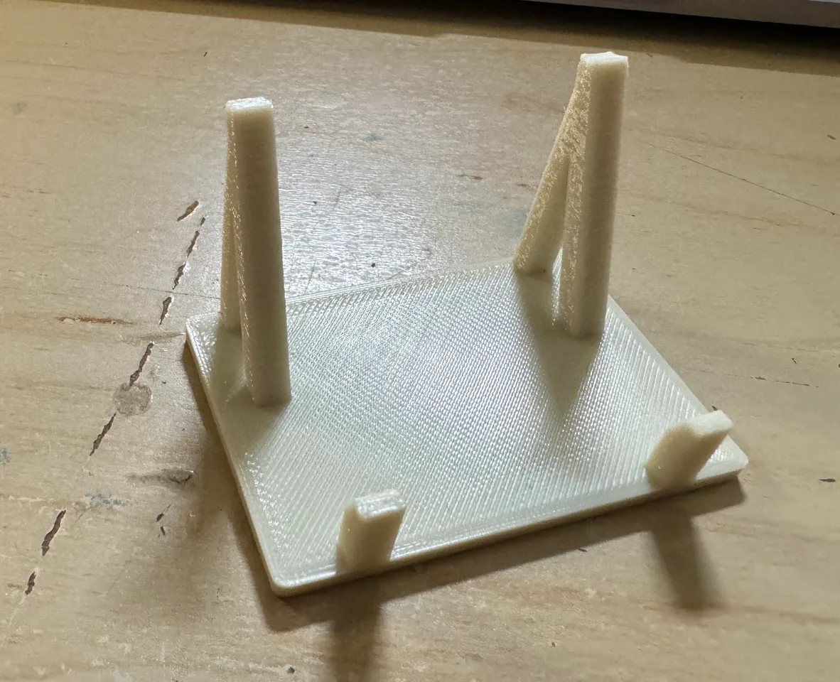 Flipper Zero Simple Stand by Rik Kershaw-Moore | Download free STL ...