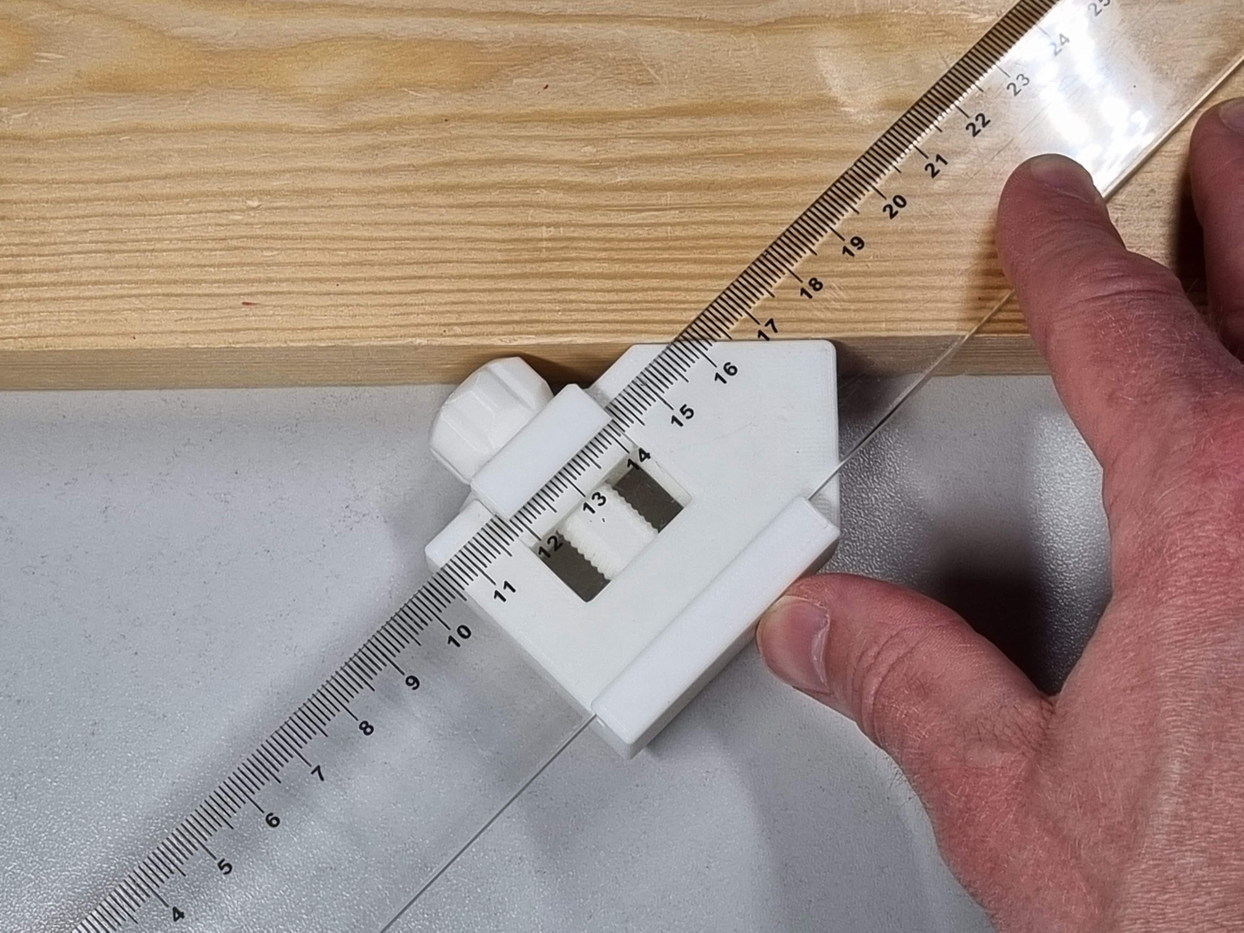 Adjustable Ruler Positioning Block por ishikawats | Descargar modelo ...