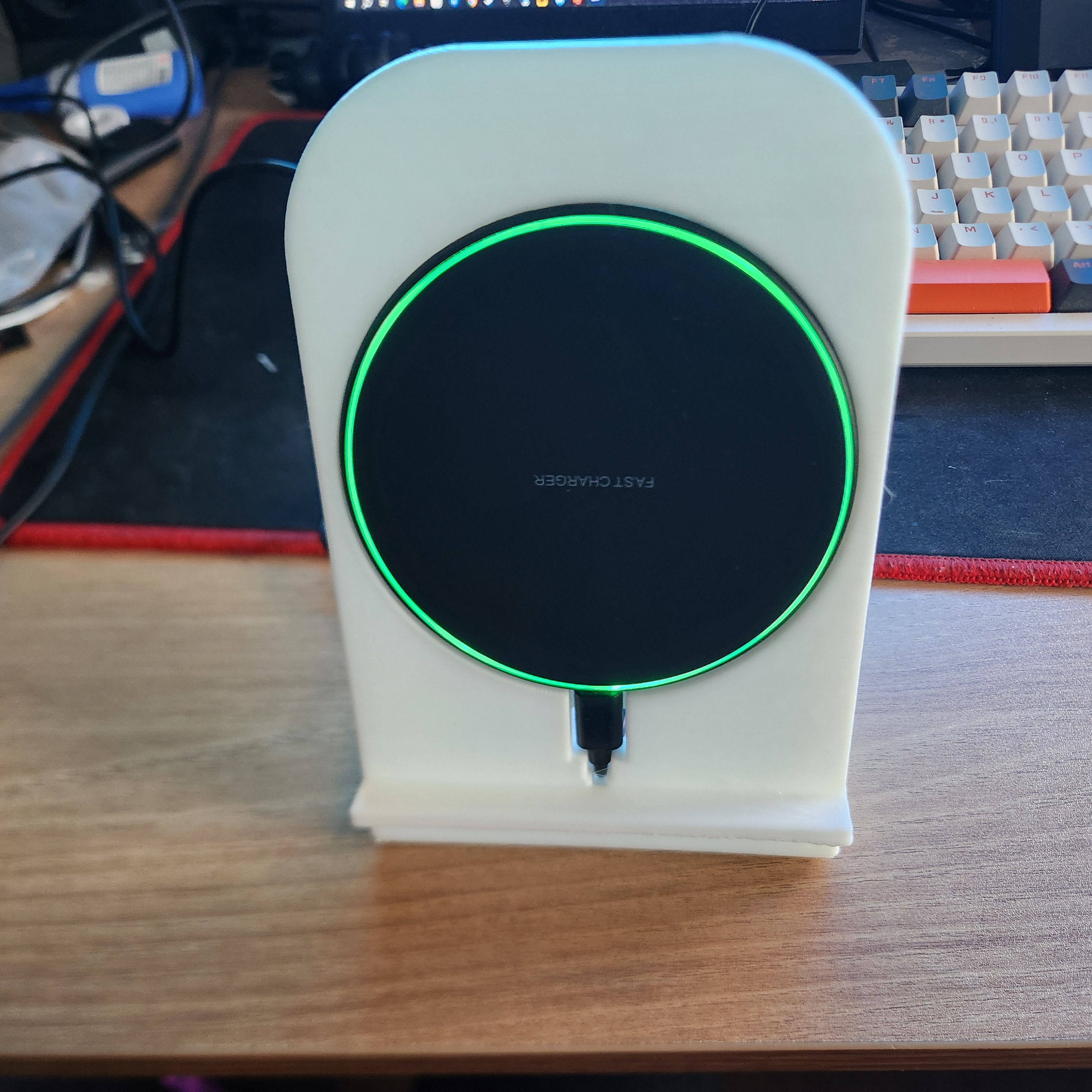 Wireless Charger Holder by 재환 김 | Download free STL model | Printables.com