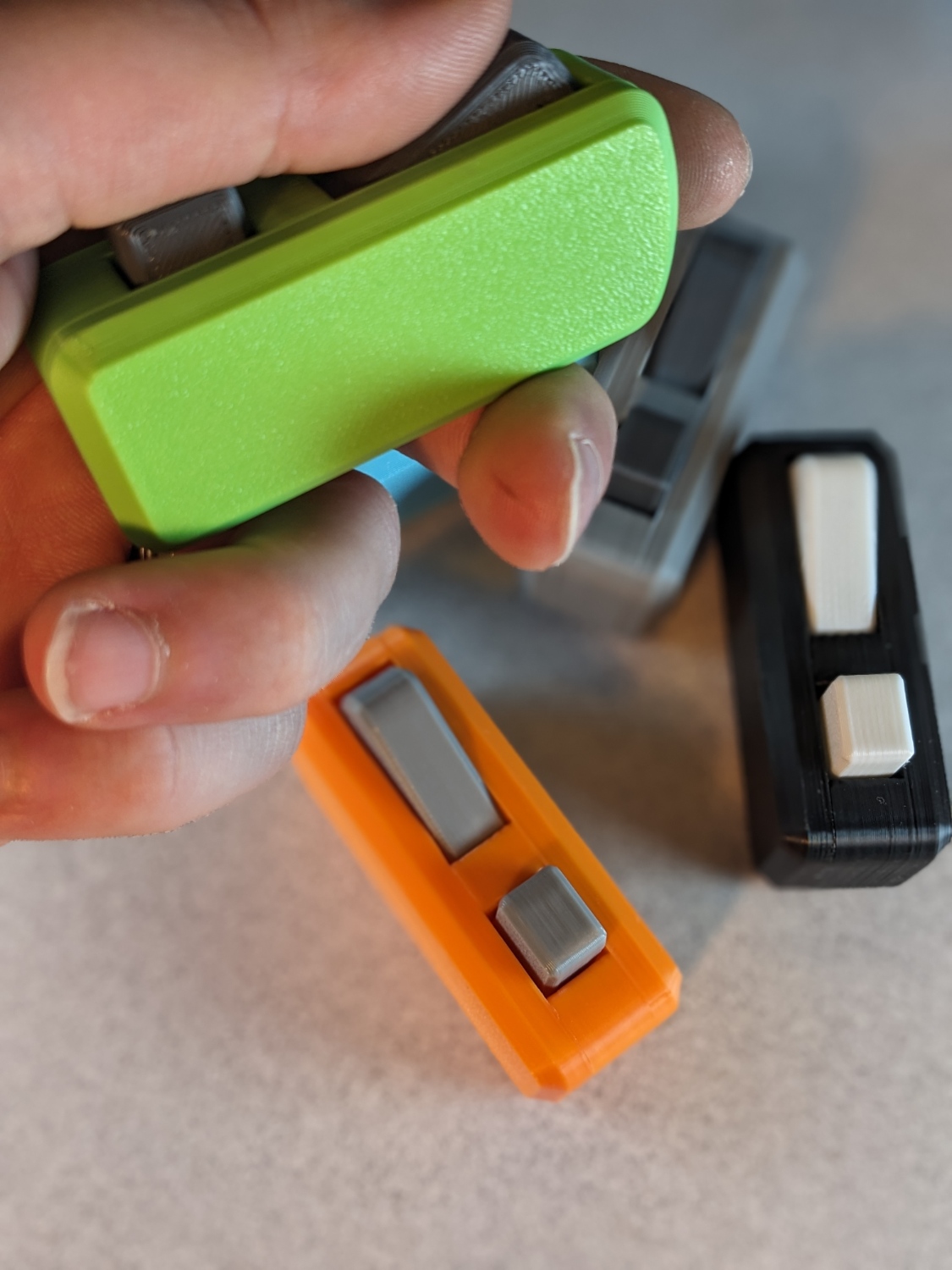 Fidget Clicker by Bearded Printer | Download free STL model ...