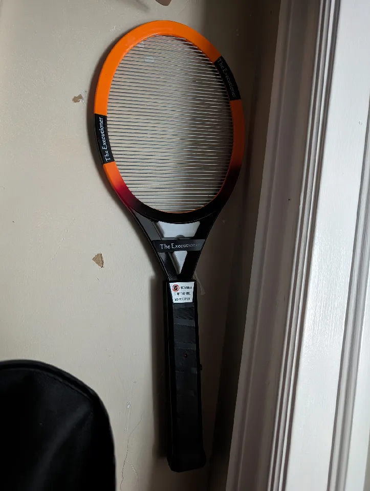 "The Executioner" Fly Swatter Wall Mount by DV | Download free STL ...