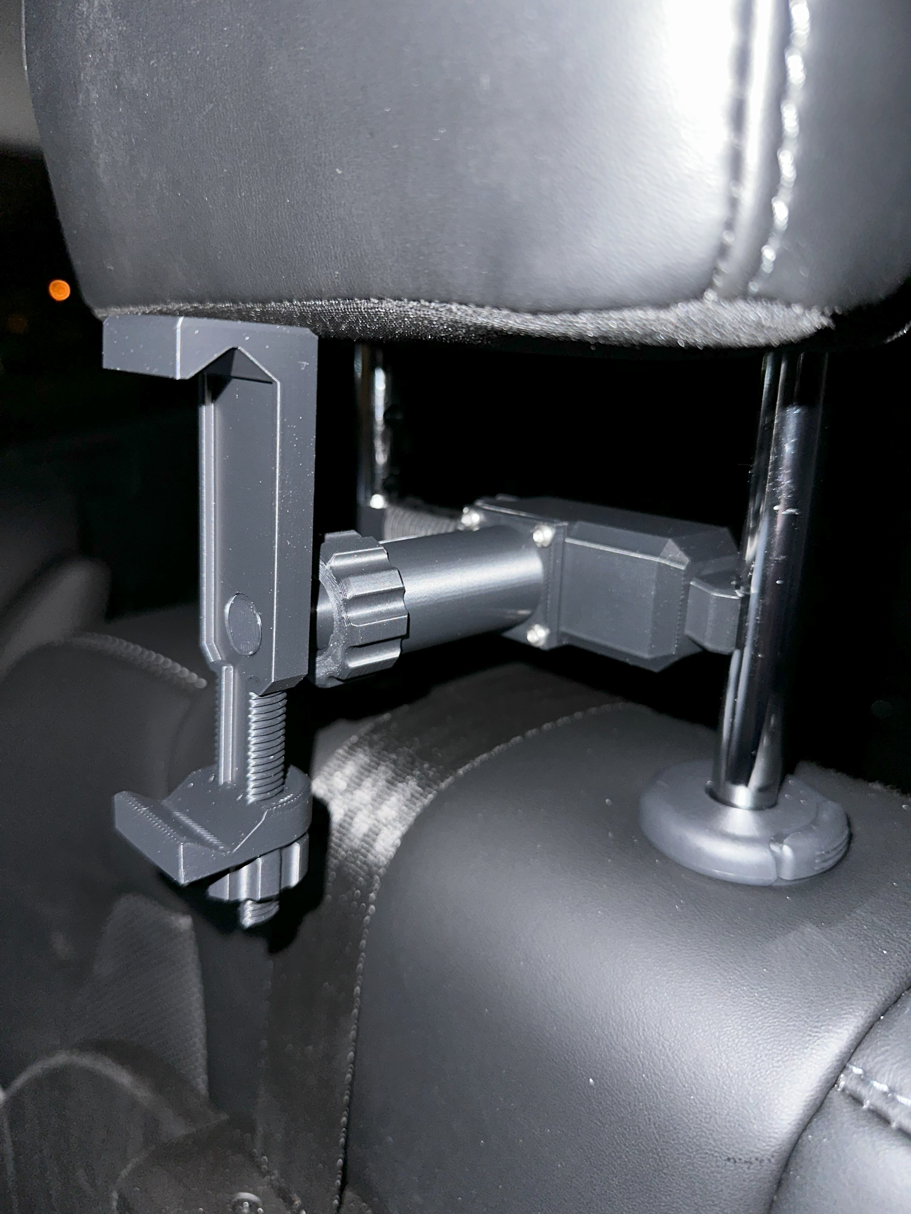 Universal Modular Car Headrest Phone Mount by cmerkle | Download free ...