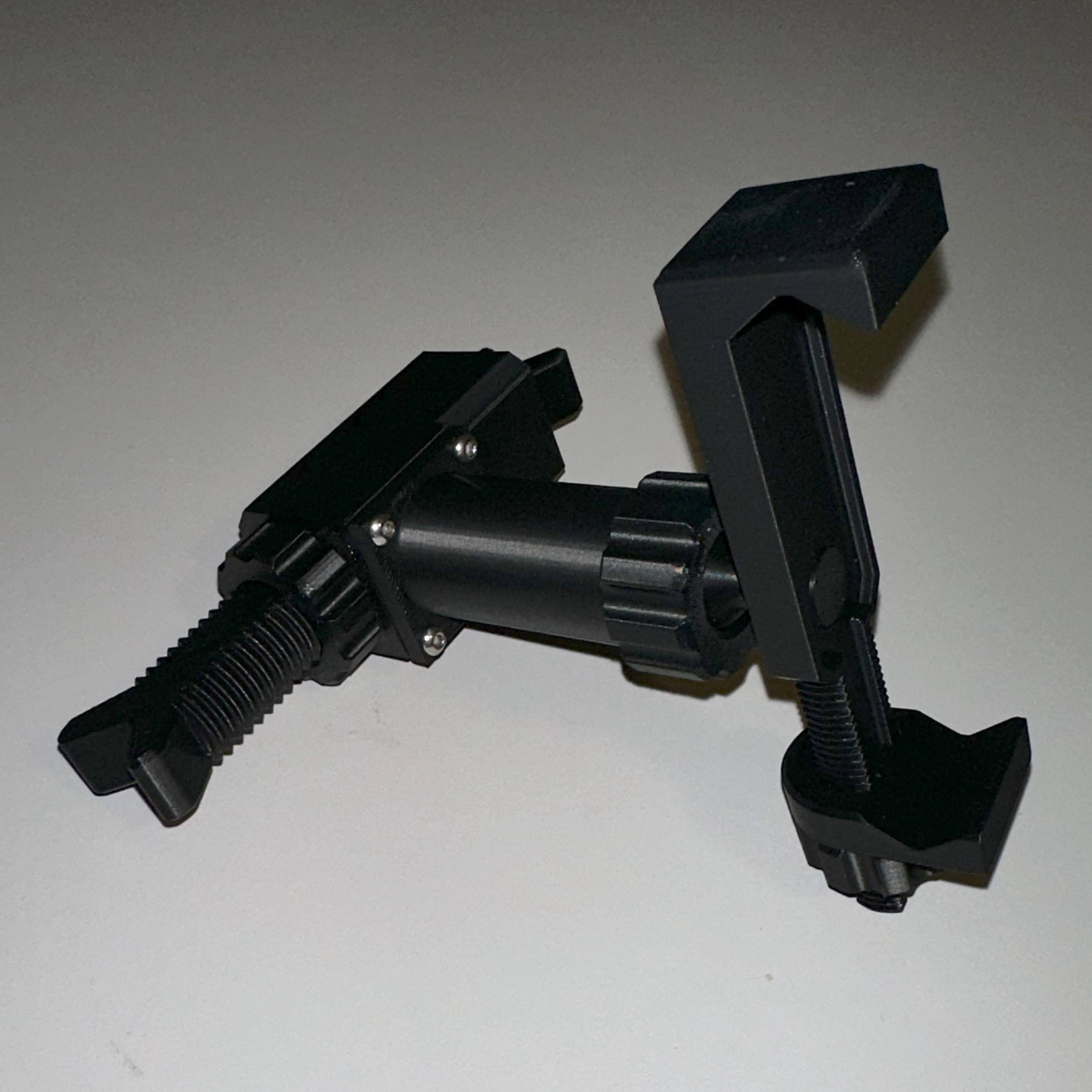 Universal Modular Car Headrest Phone Mount by cmerkle | Download free ...