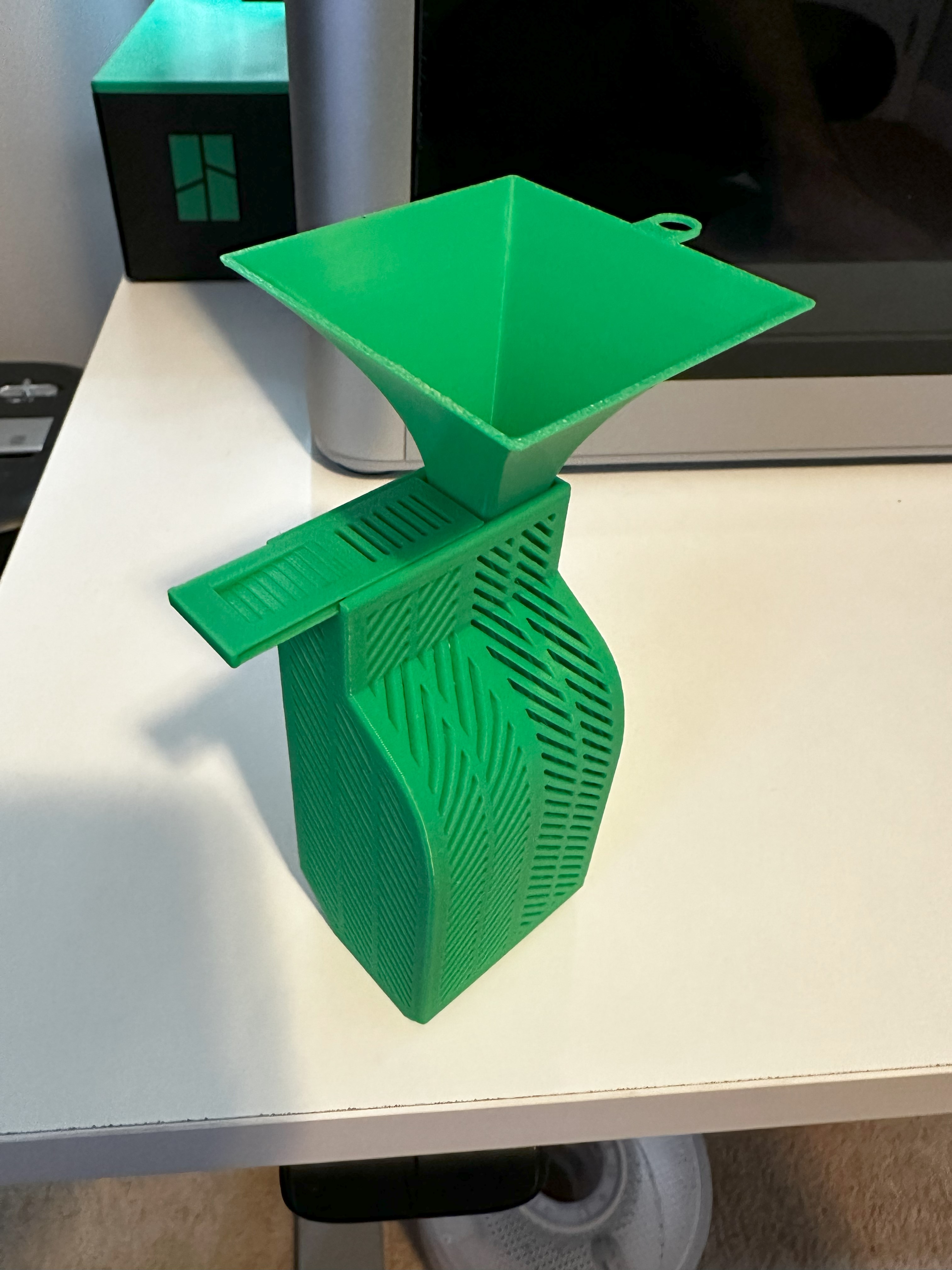 Funnel for AMS Dessicant Holder by cmerkle | Download free STL model ...