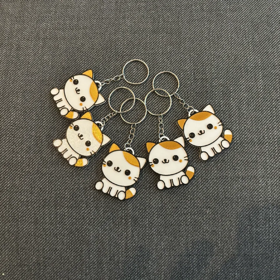 Another cute kitten keychain by Petra Ollender | Download free STL ...