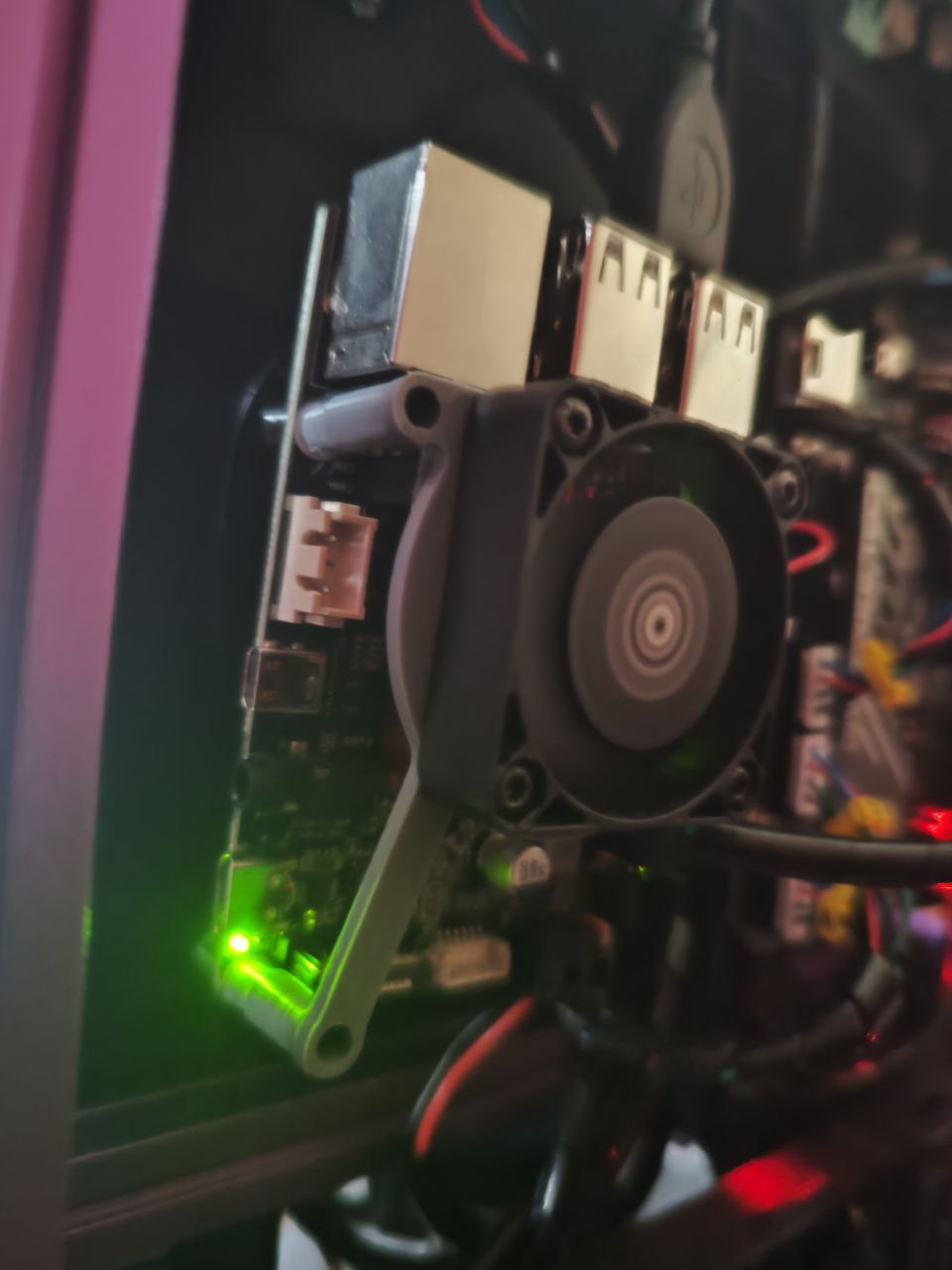 BTT Pi V1.2 40mm Fan Holder(Remixe) por rUsK | Descargar modelo STL ...