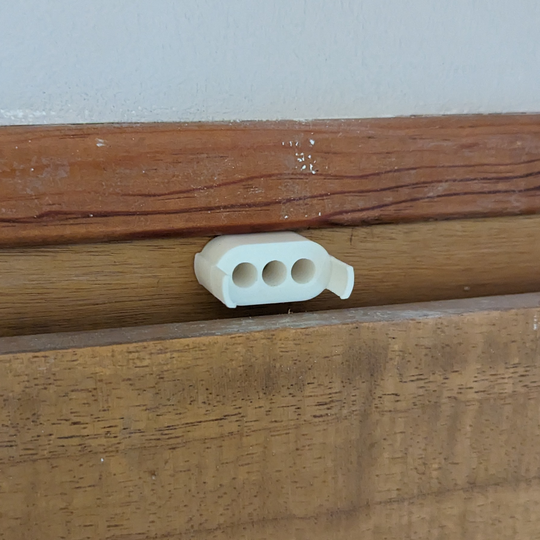 Door sensor offset bracket by dotvav | Download free STL model ...