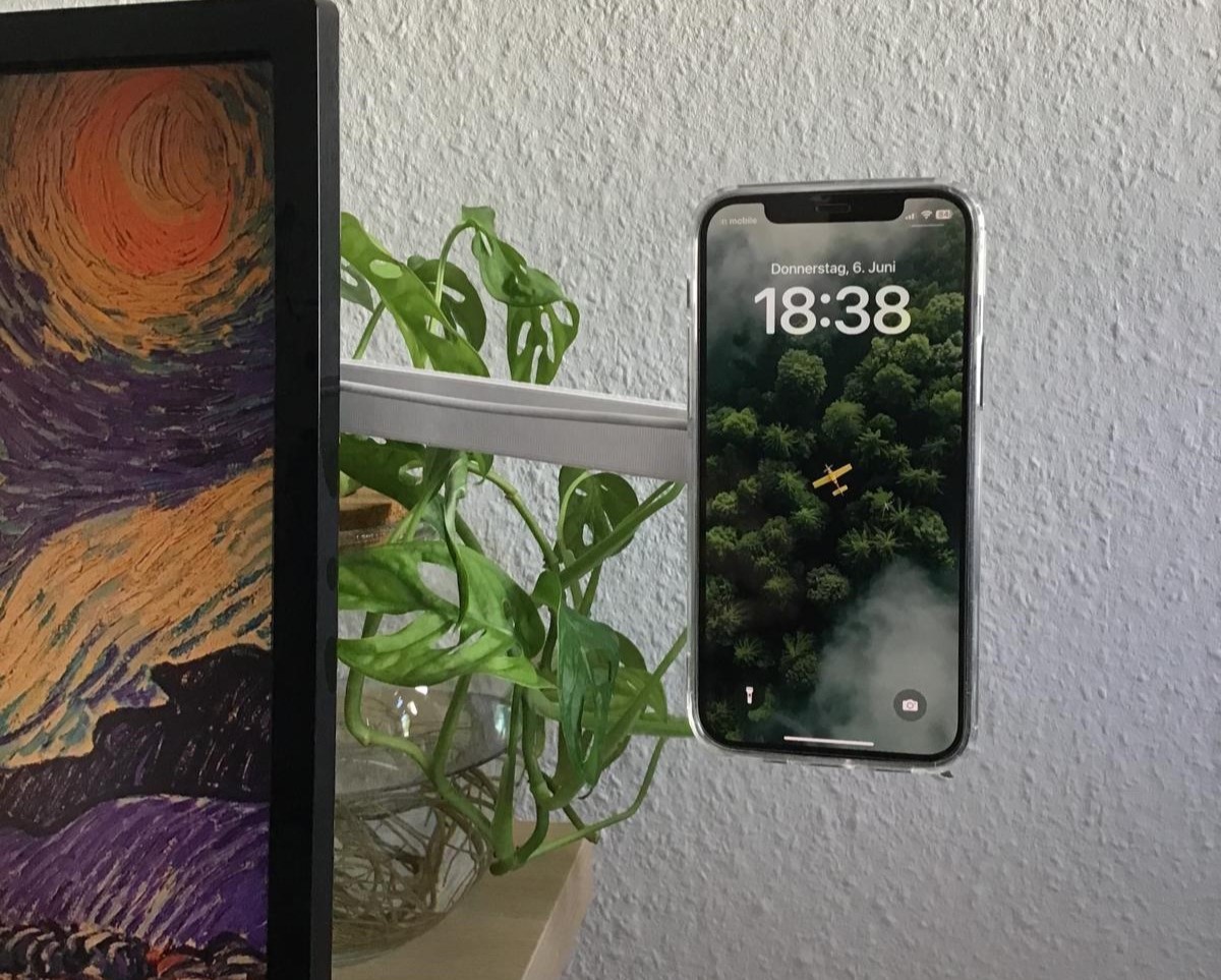 MagSafe Holder by dimidimon | Download free STL model | Printables.com
