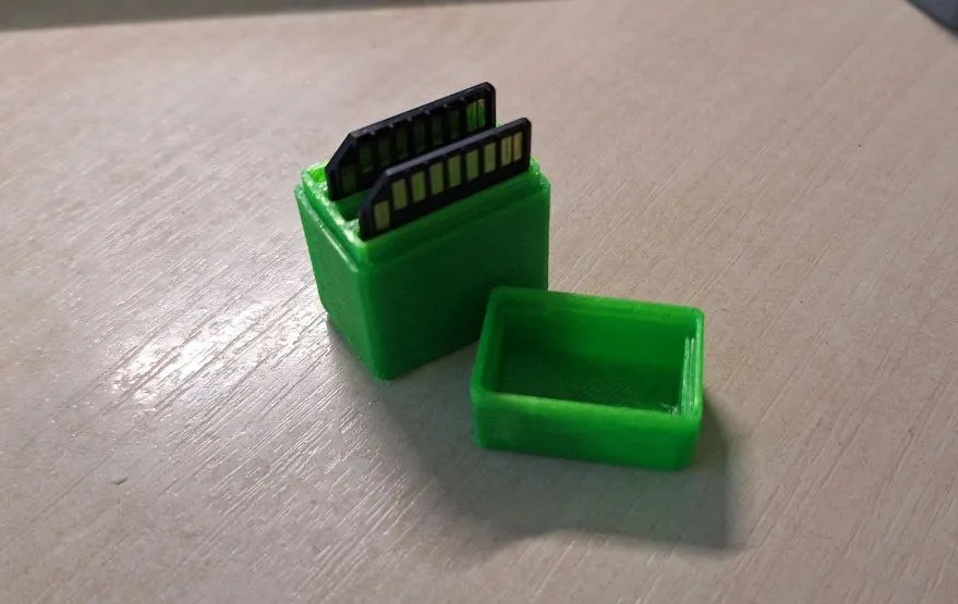 Locking SD Card Holder Box by Avenckast | Download free STL model ...