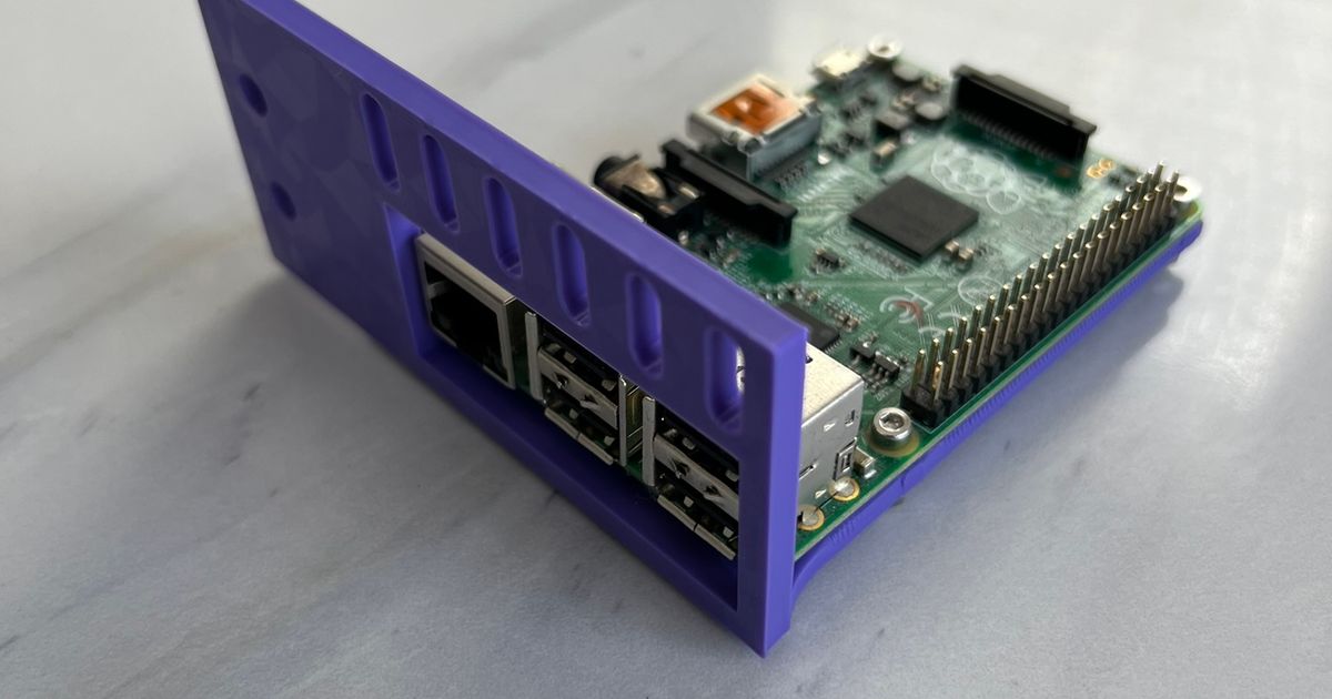 Simple Raspberry Pi Mount (Universal) by potatoworld | Download free ...
