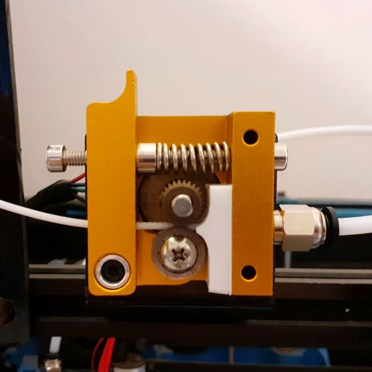 Inner filament guide for MK8 extruder block by SirZapsALot | Download ...