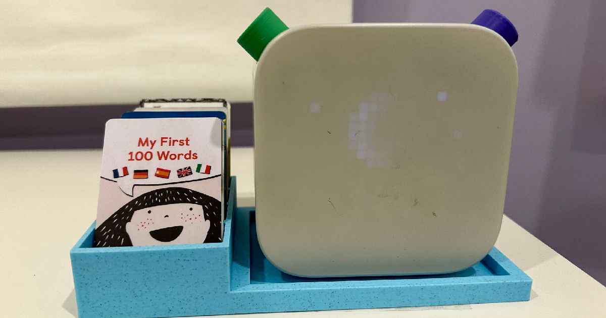 Yoto Gen 2 Stand - Improved by maxelman | Download free STL model ...