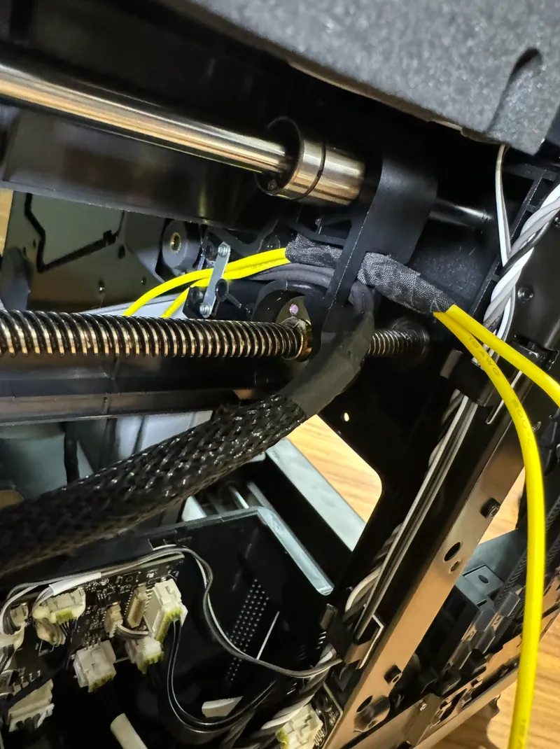 Printer-powered Bento Box for X1C with automatic on/off by martona ...