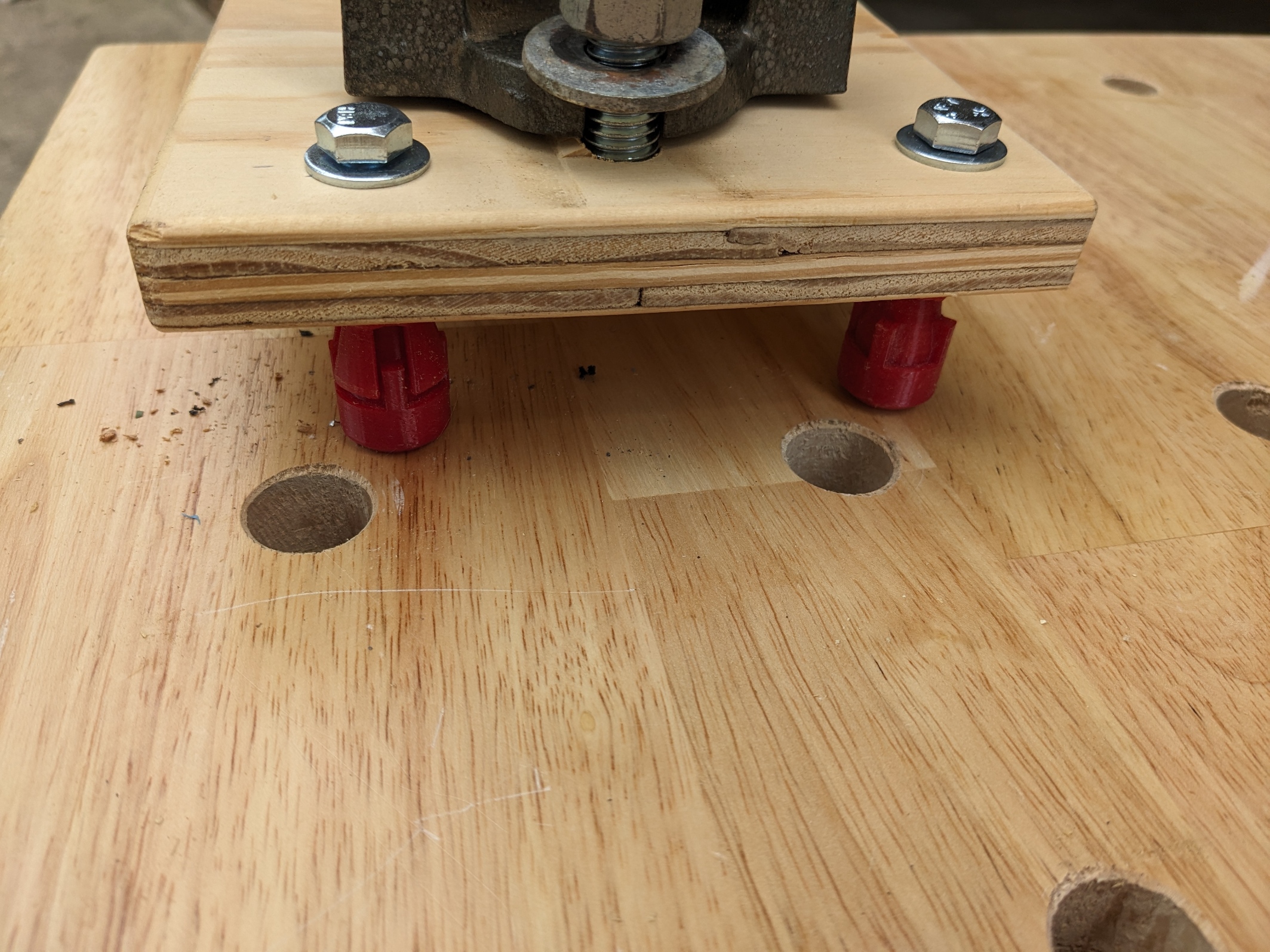 Mounting Studs for Multi-Function Table by Craig | Download free STL ...