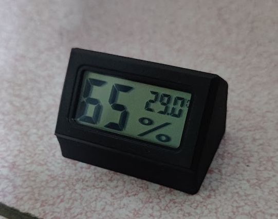 Hygrometer Stand by a1618 | Download free STL model | Printables.com
