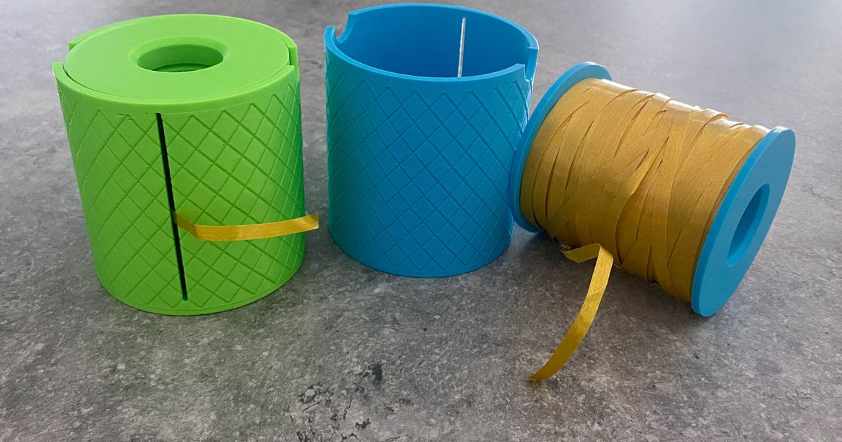 Spool with Cover for Efficient Thread Management by WolffPrint ...