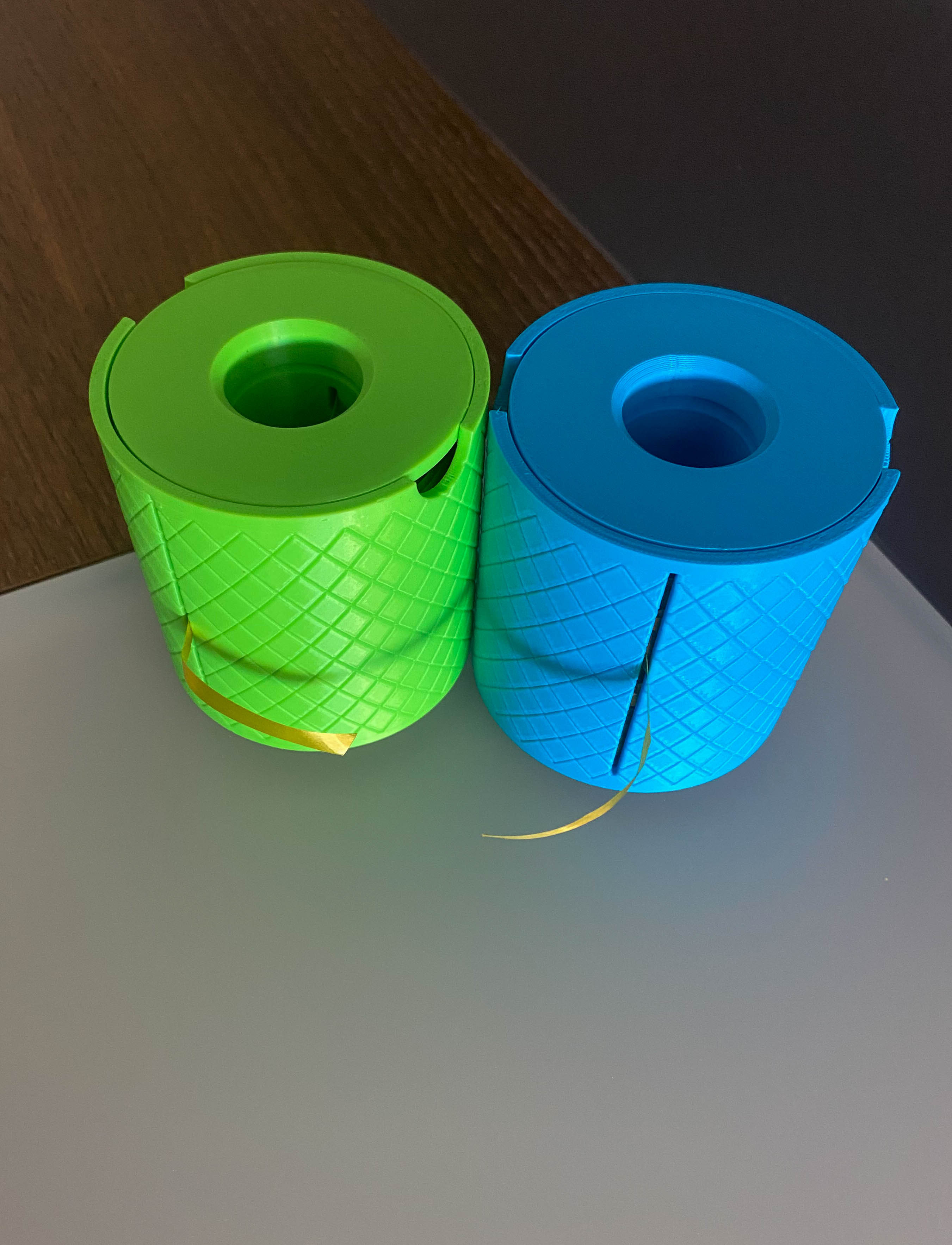 Spool with Cover for Efficient Thread Management by WolffPrint ...