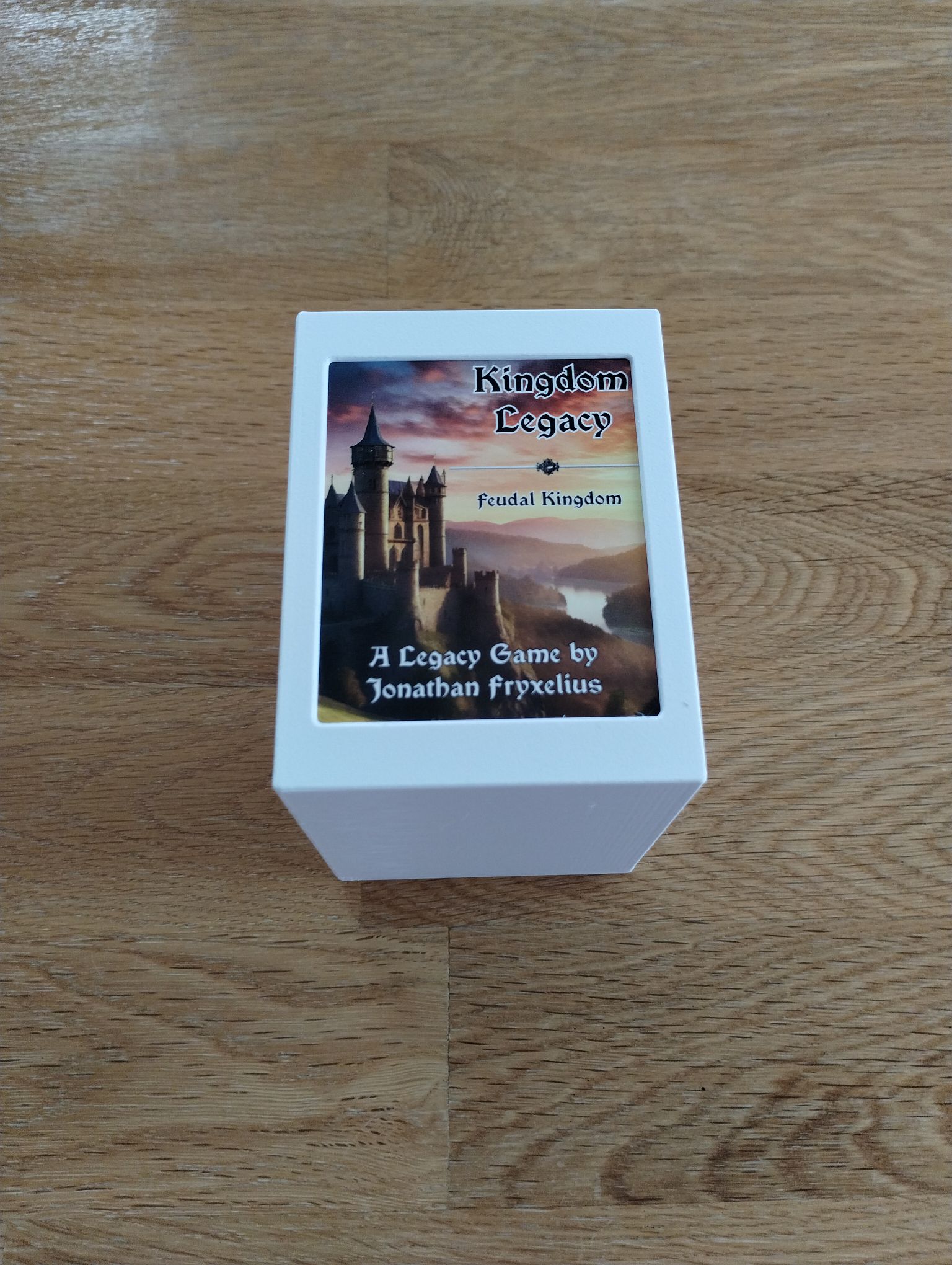 Kingdom Legacy - Feudal Kingdom - Card game storage box for sleeved ...