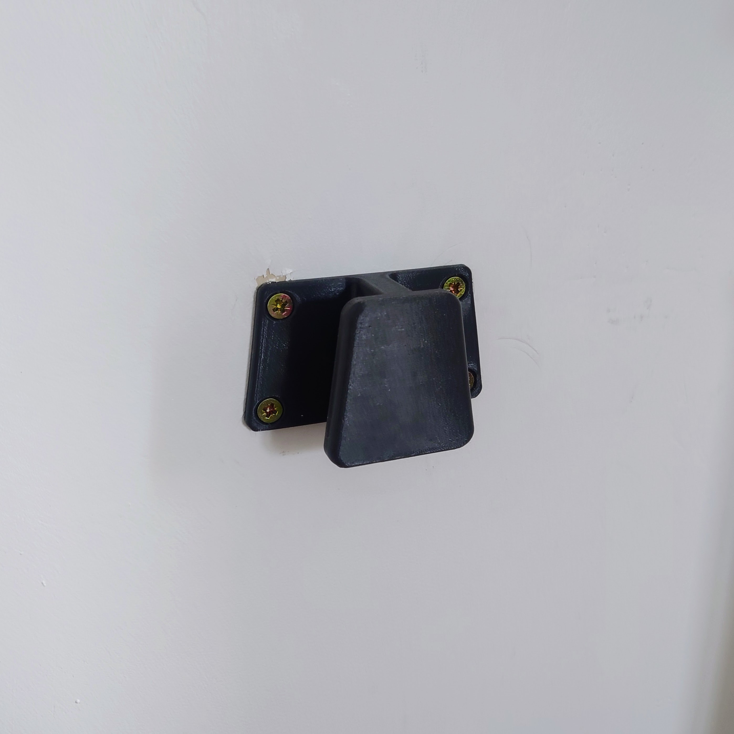 Wall mount for Brompton bike bag by Kilian | Download free STL model ...