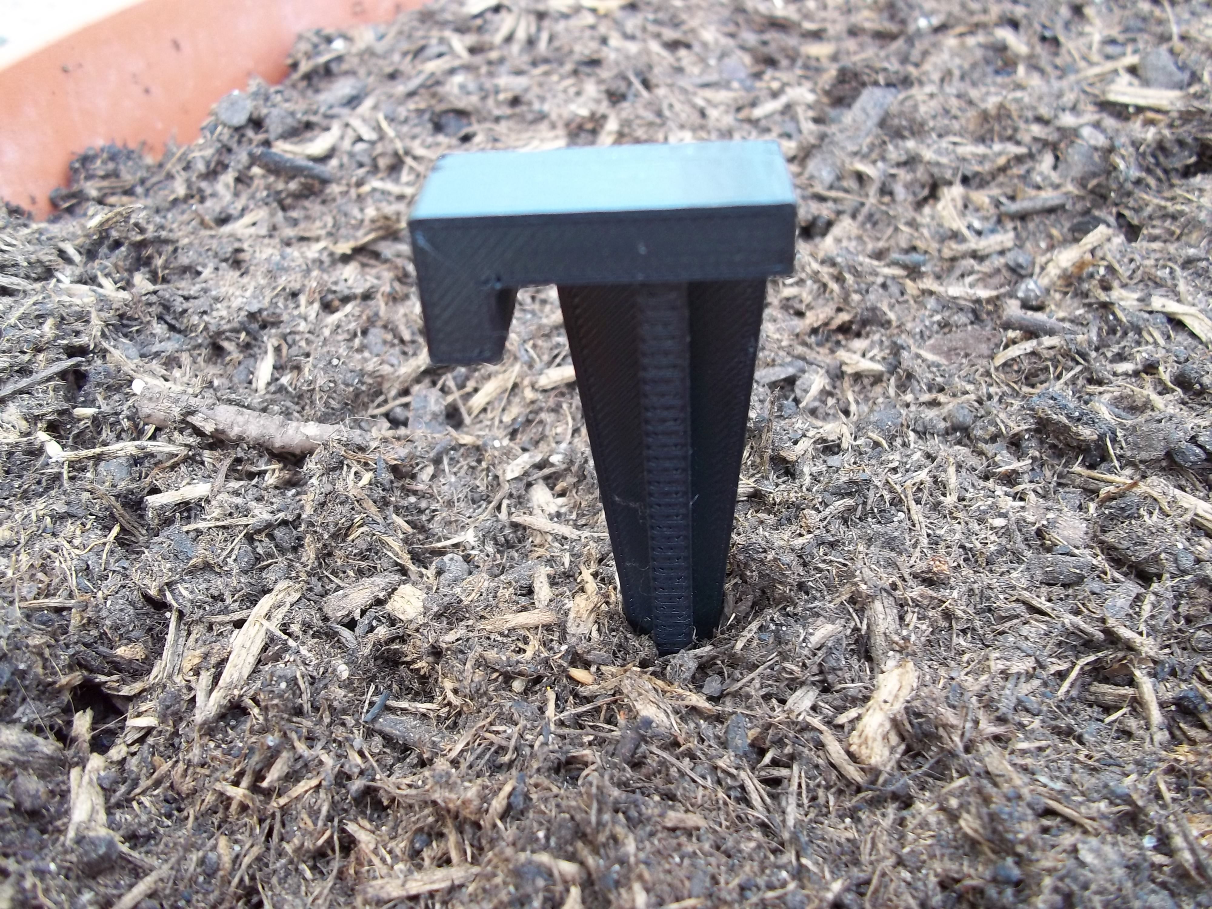 Zemní držák drátu robotické sekačky-Peg for Robotic Lawn Mower Wire by ...