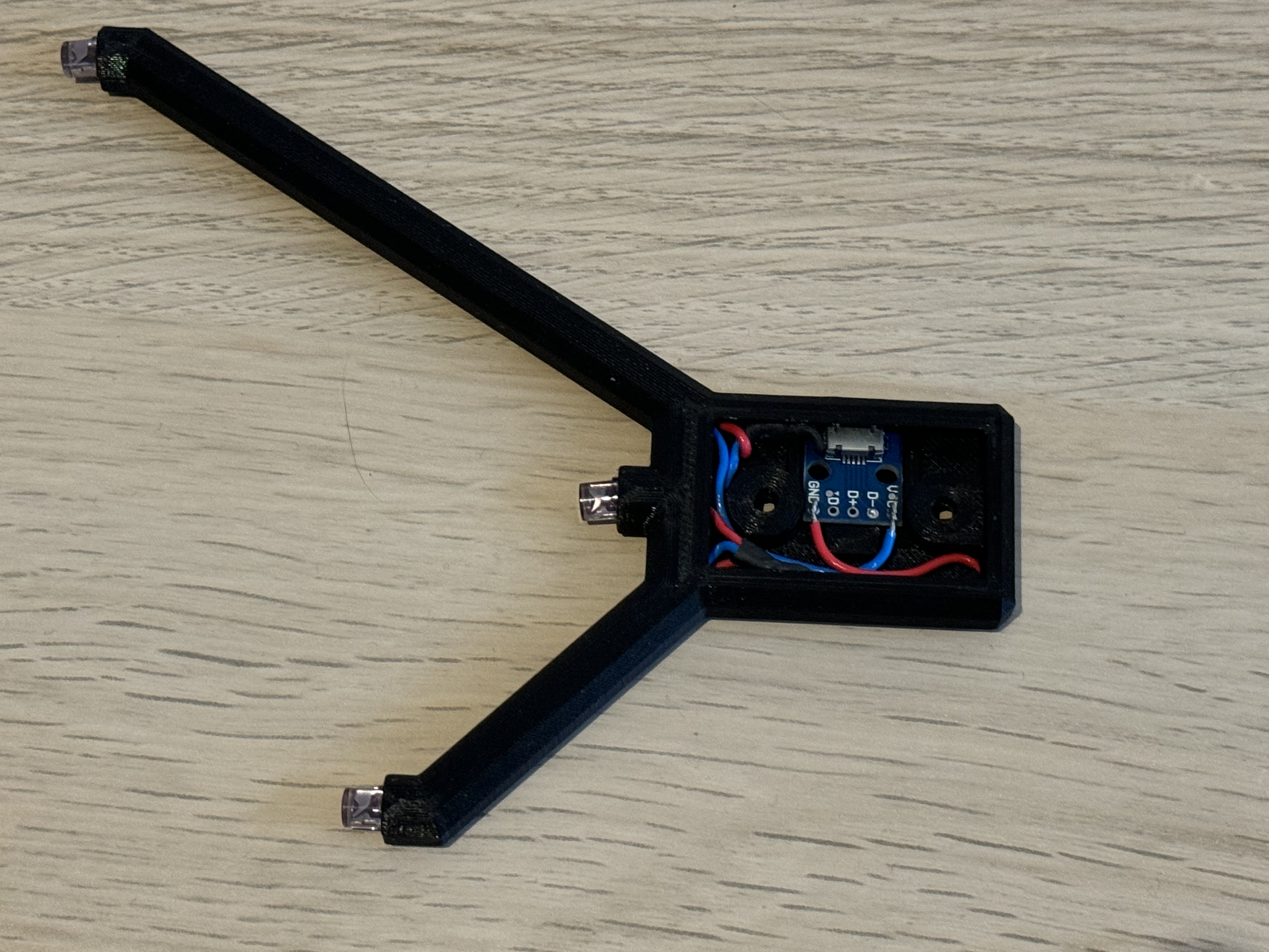 Head-Tracking IR Clip by Pokky | Download free STL model | Printables.com