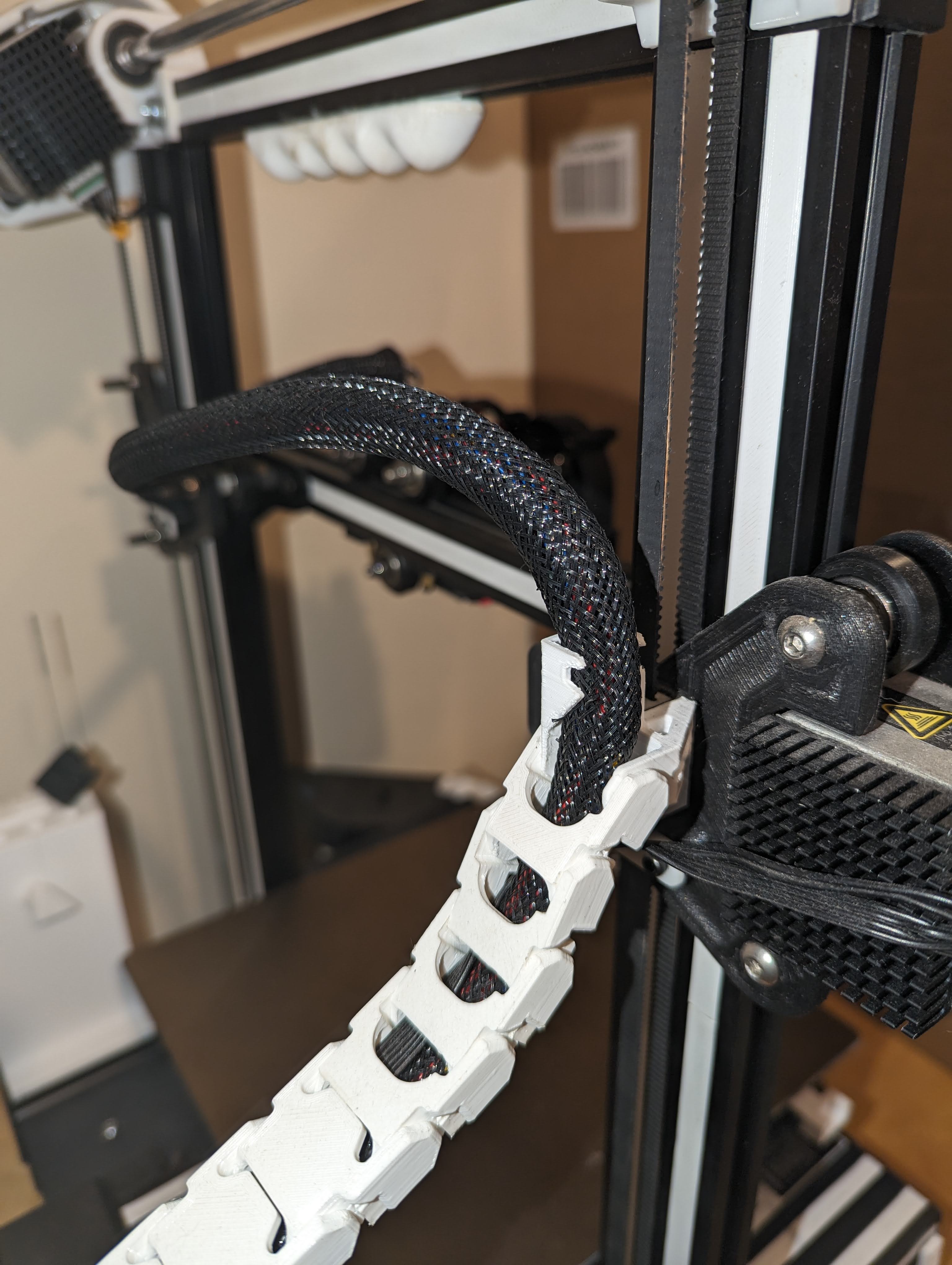 Ender 3 V2 Belt Conversion - Cable Chain gantry connector and support ...