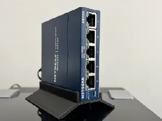 NETGEAR GS105 stand by Martin Jurů | Download free STL model ...