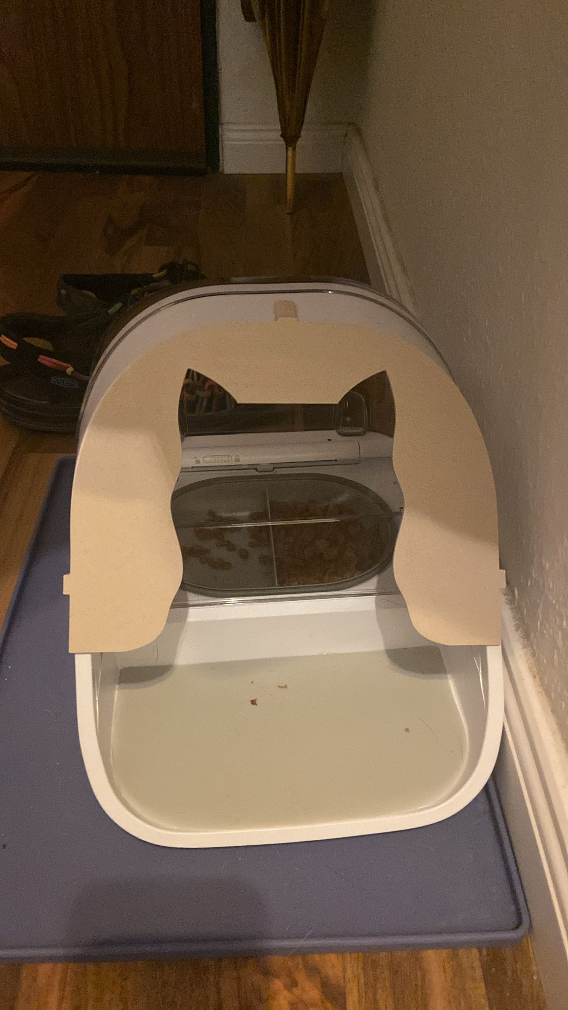 Surefeed Microchip Pet Bowl Frame Cat by Maika Rose | Download free STL ...