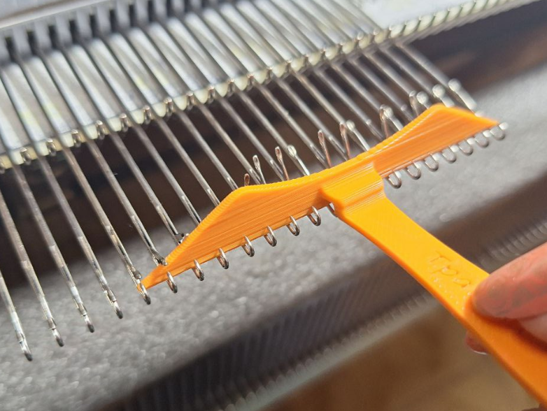 Latch Tool for Knitting Machine by Avenckast | Download free STL model ...