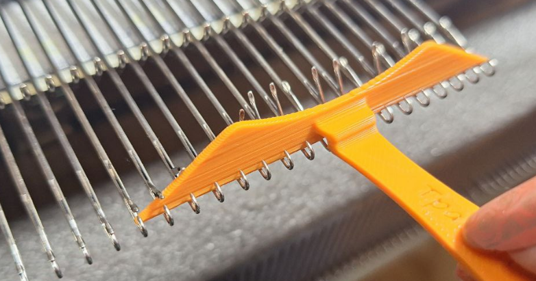 Latch Tool for Knitting Machine by Avenckast | Download free STL model ...