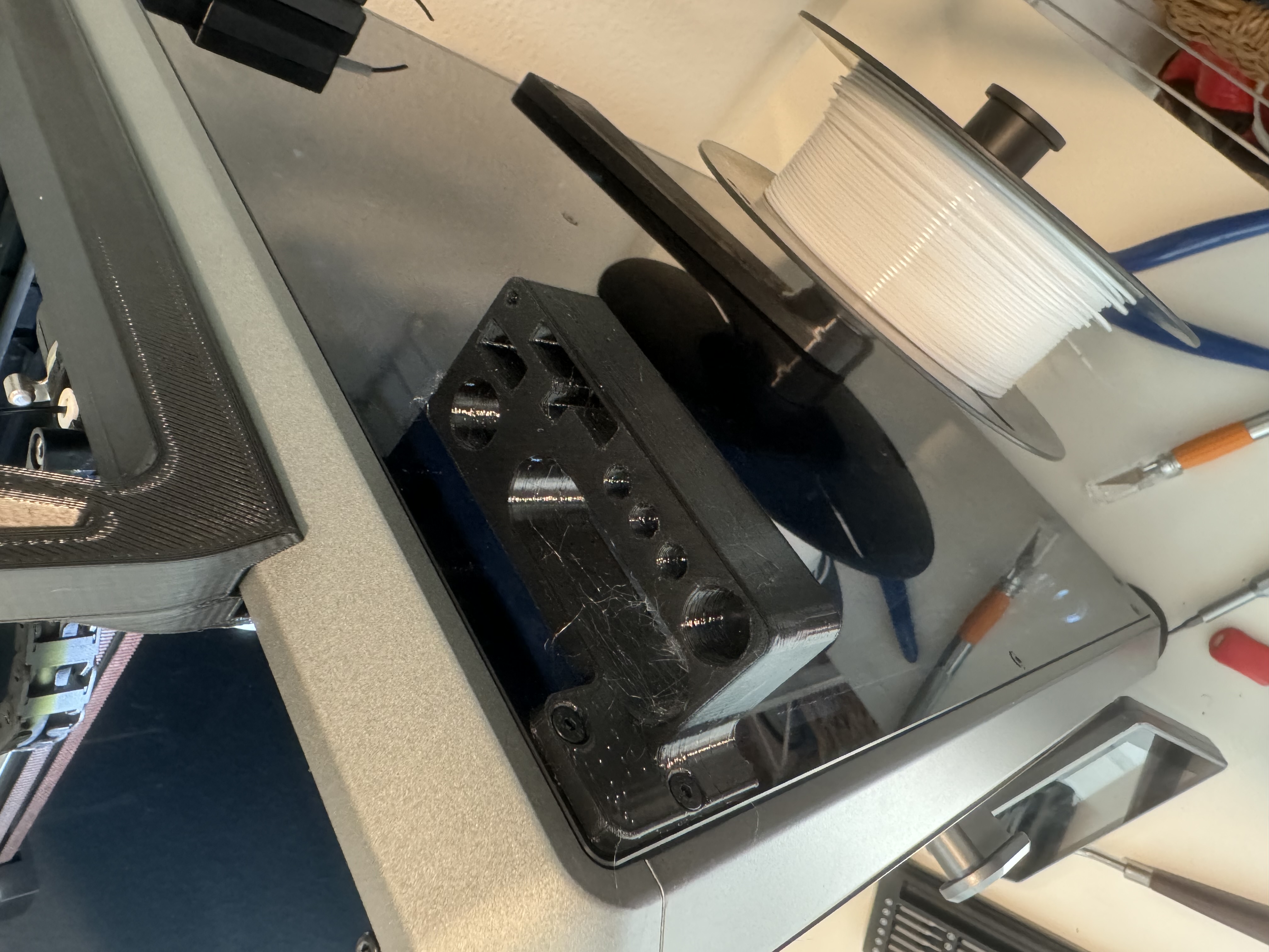 Screw on tool holder for Creality K1 by Jacob Yarinsky | Download free ...