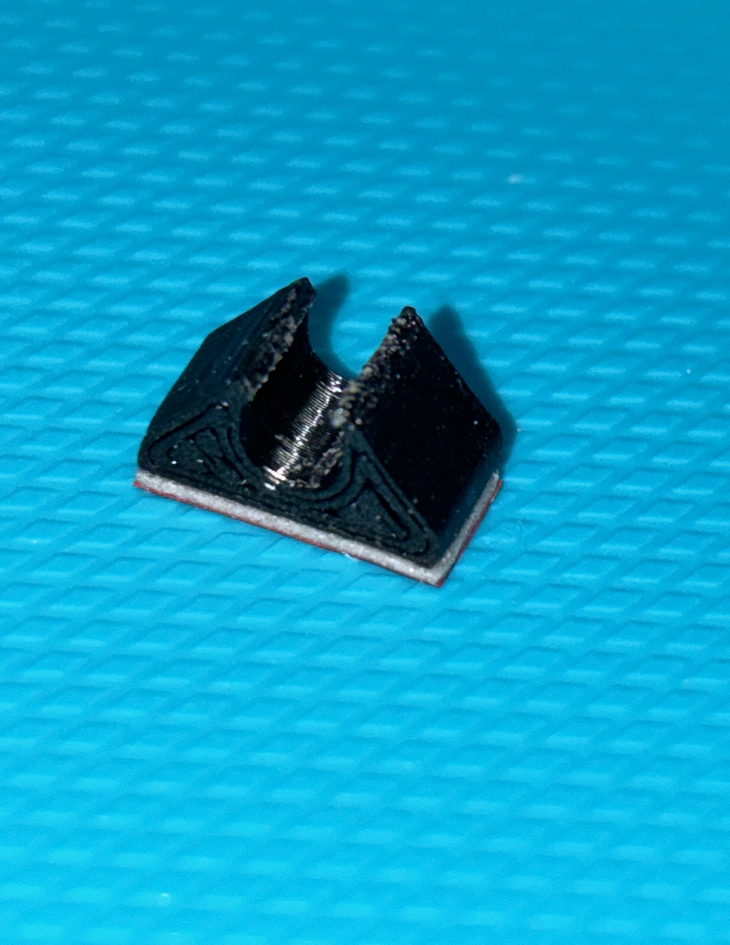 3.3mm Cable Clip by Andy | Download free STL model | Printables.com
